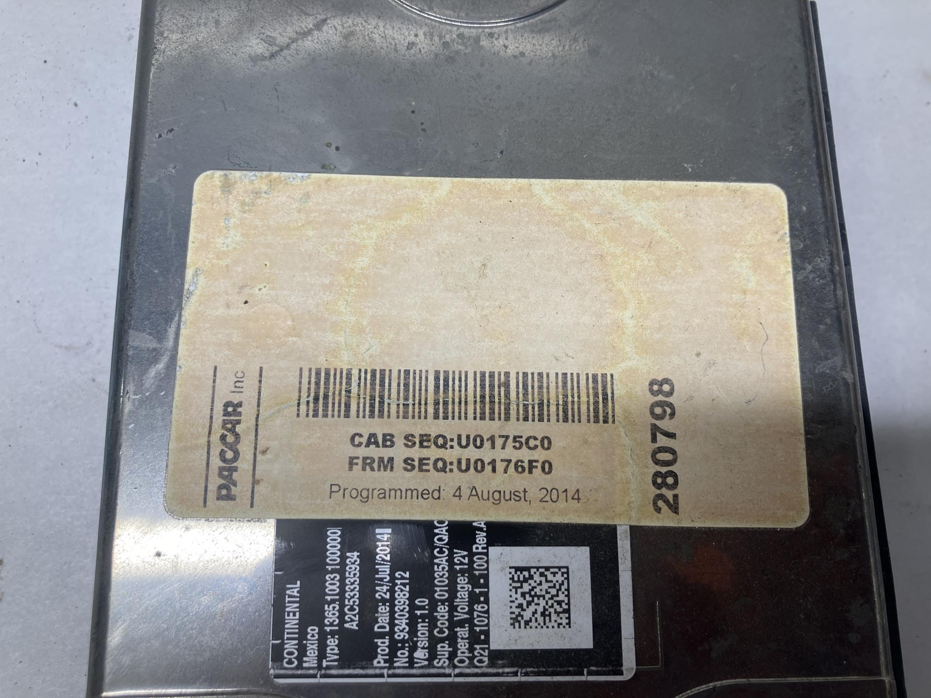 Q21-1076-1-100 | Peterbilt 567 Cab Control Module CECU for Sale