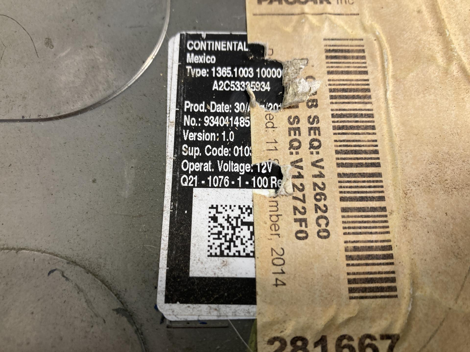 Q21-1076-1-100 | Peterbilt 579 Cab Control Module CECU for Sale