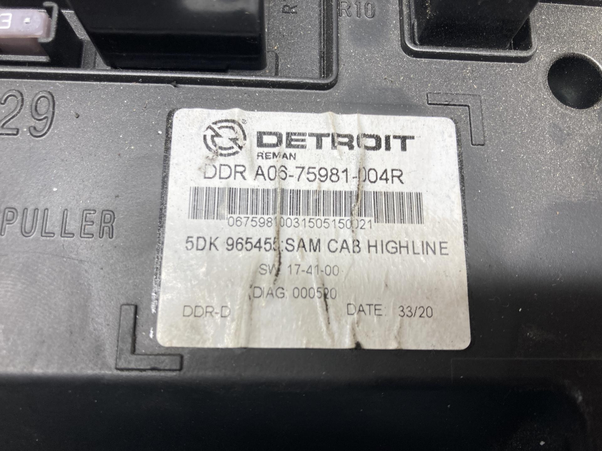 A06-75981-004R | Freightliner CASCADIA Cab Control Module CECU for Sale