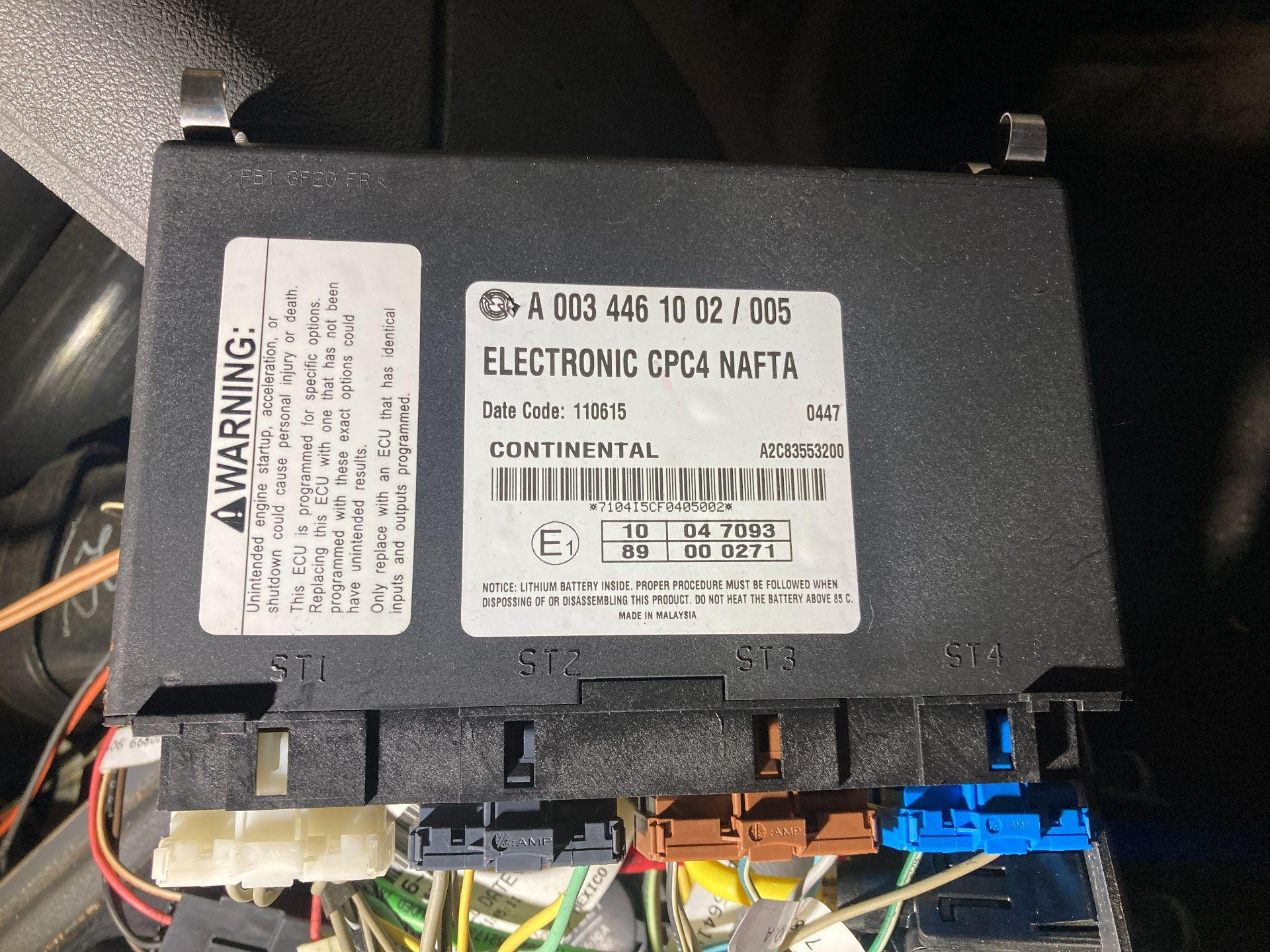 A0034461002/005 | Freightliner 114SD Cab Control Module CECU for Sale