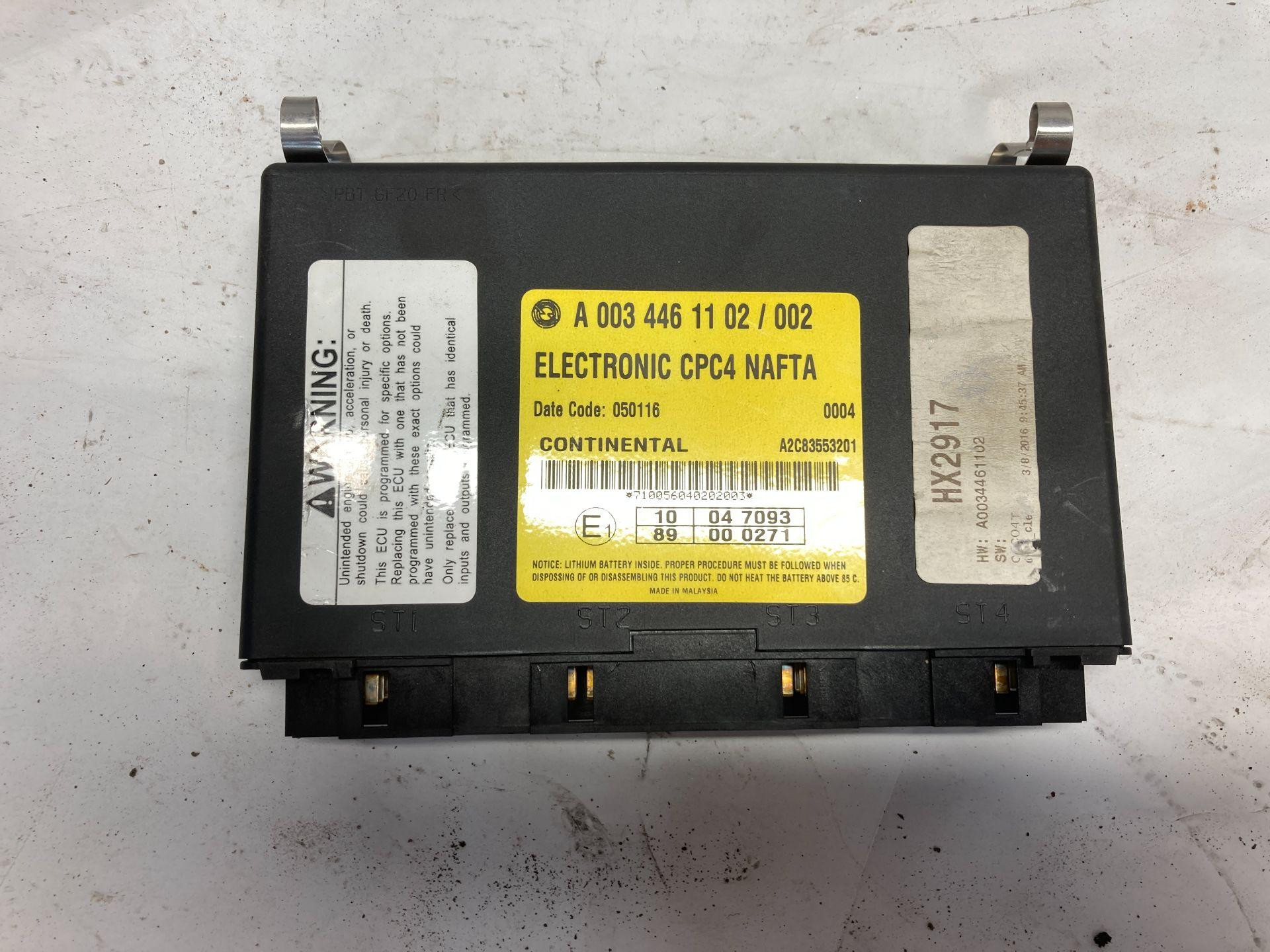 A 003 446 11 02/002 | Freightliner CASCADIA Cab Control Module CECU for Sal