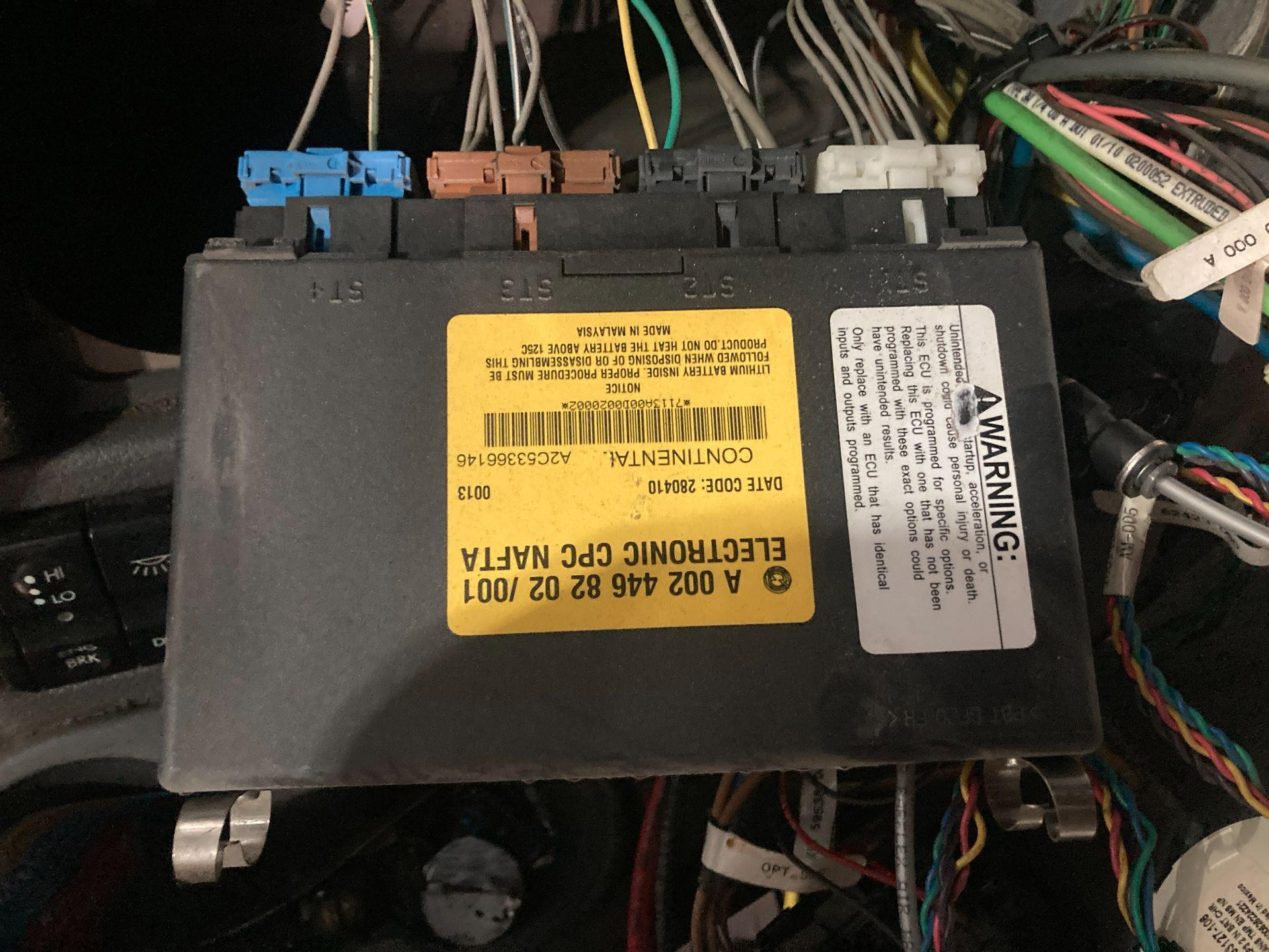 A 002 446 82 02 /001 | Freightliner CASCADIA Cab Control Module CECU for Sa