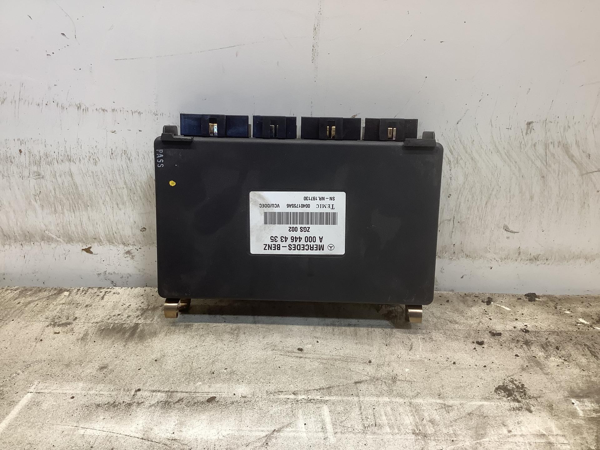 A0034461102/003 | Freightliner M2 106 Cab Control Module CECU for Sale