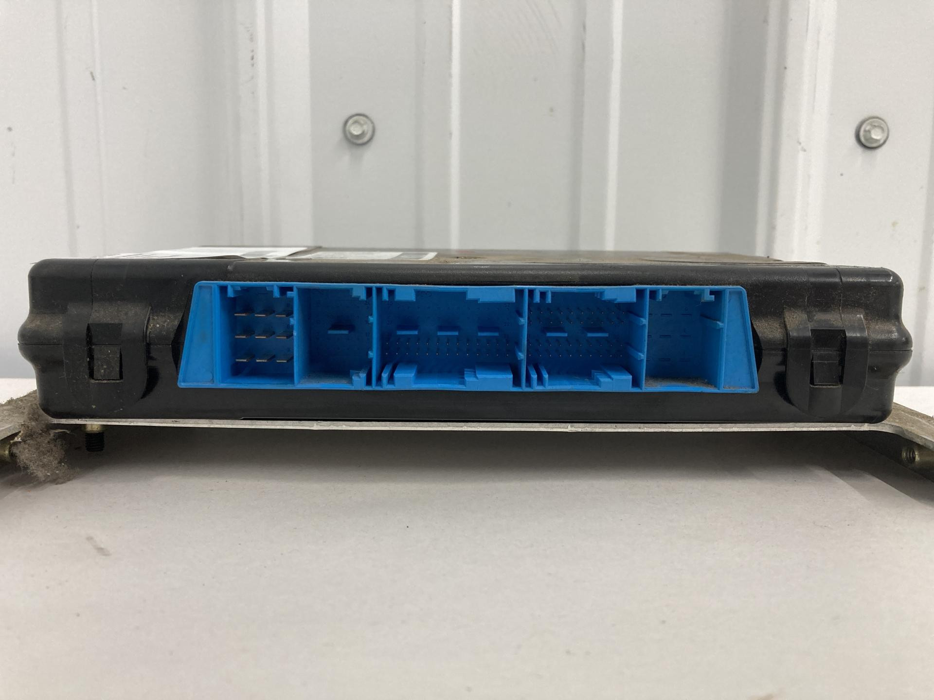 2110761100 | Kenworth T600 Cab Control Module CECU for Sale