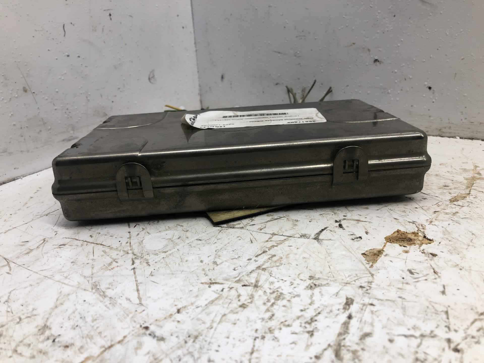 9340398849 | Kenworth T680 Cab Control Module CECU for Sale