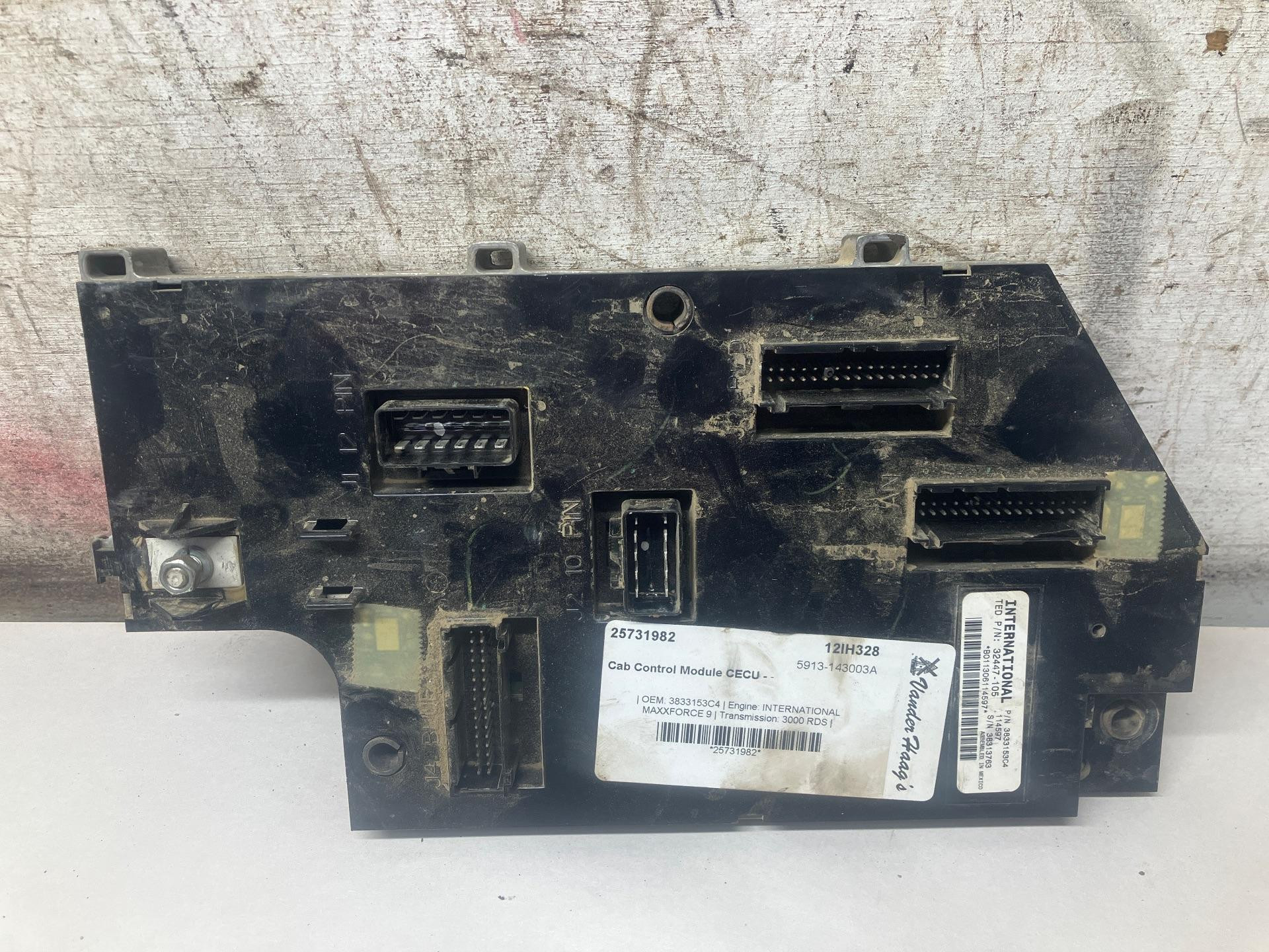 5011081R2 | International WORKSTAR Cab Control Module CECU for Sale