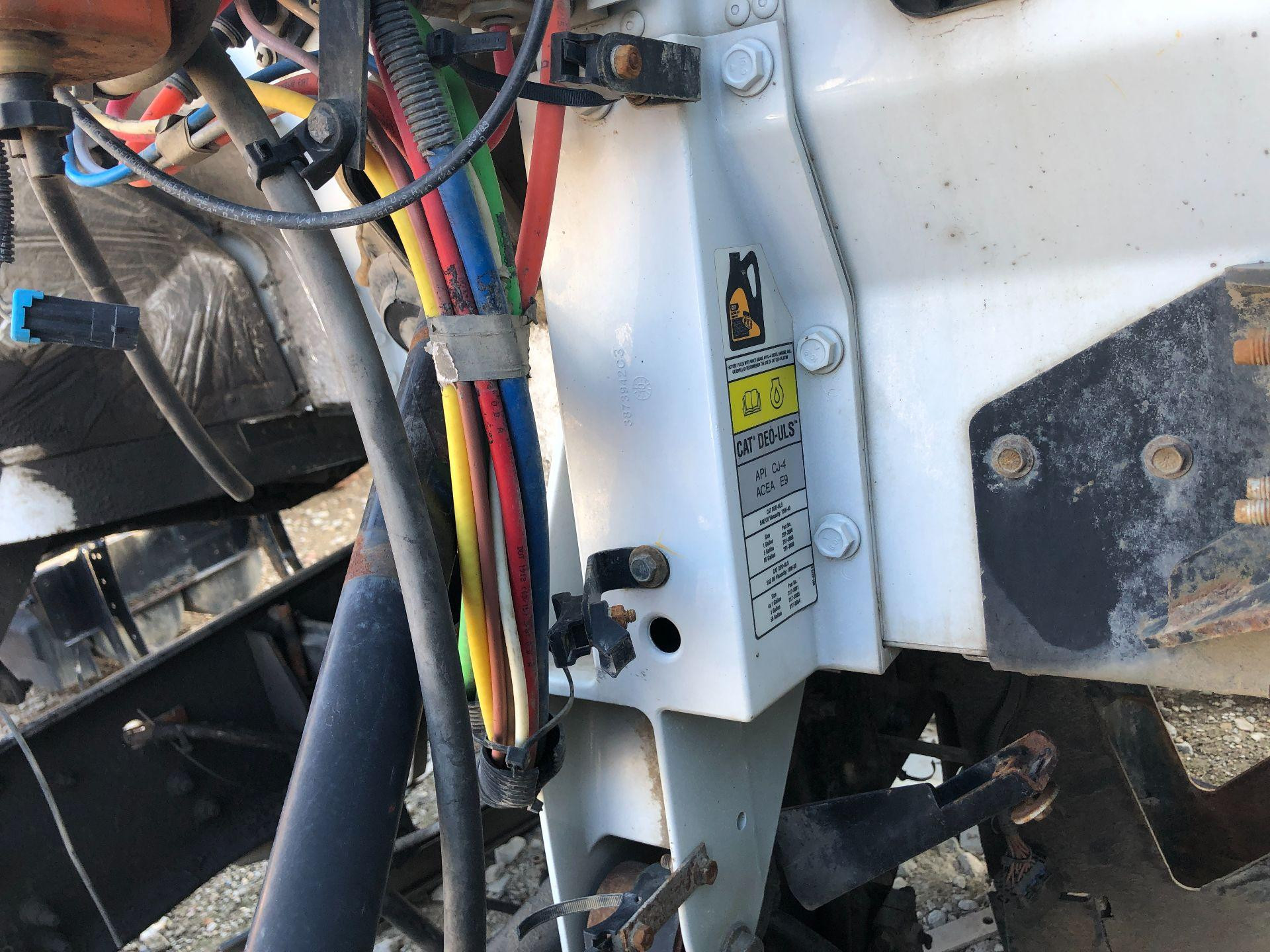 3873942C3 | CAT CT660 Cab Suspension for Sale