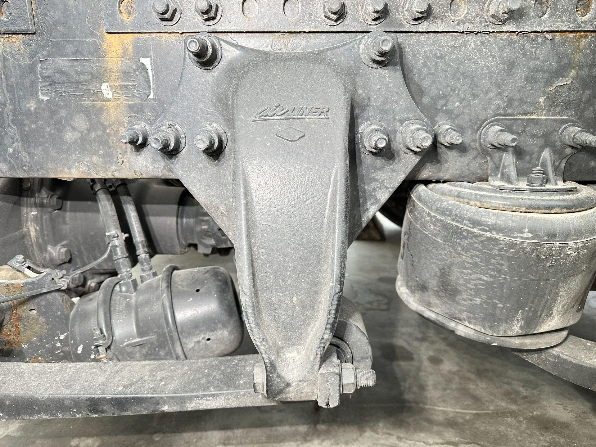 Detroit DART-400-4N Axle Housing (Rear) for Sale