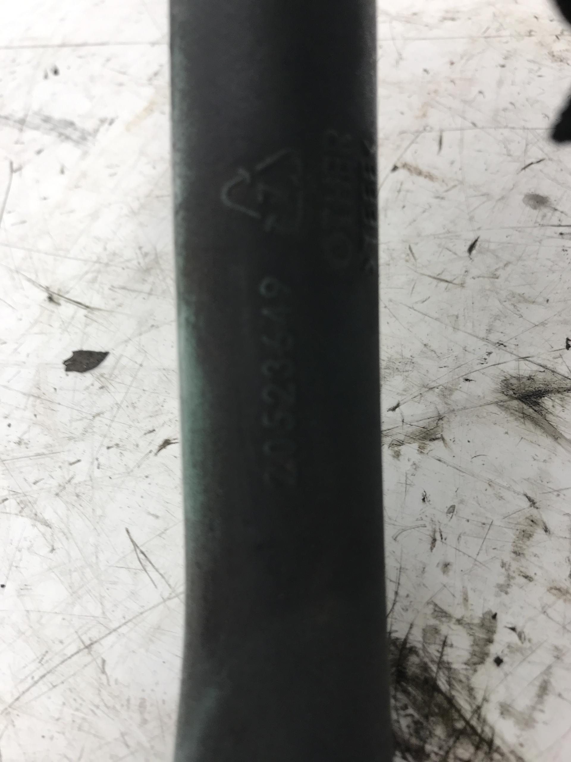 Volvo 20523649 Air Transfer Tube for Sale