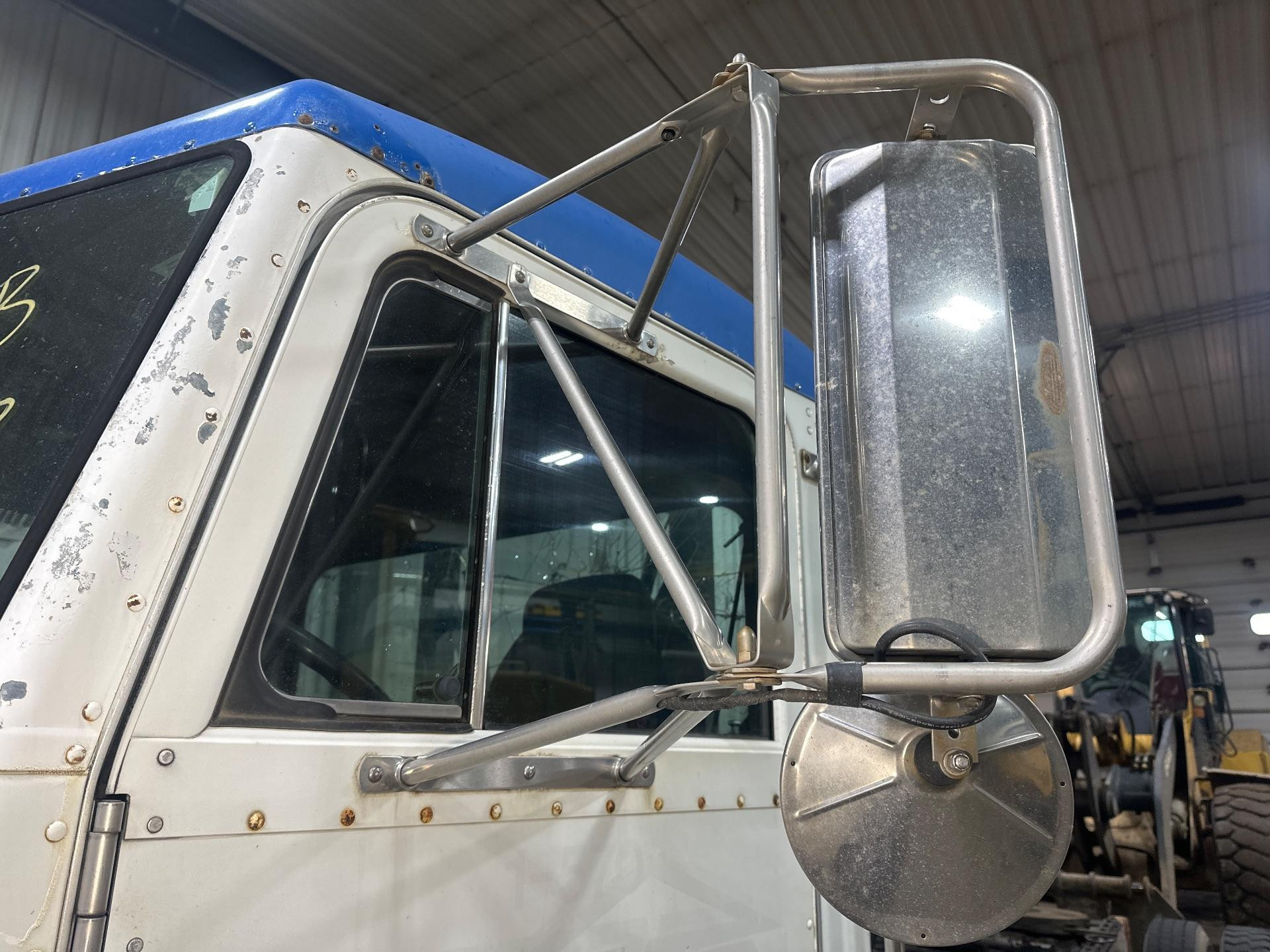 NA | Peterbilt 377 Door Mirror for Sale