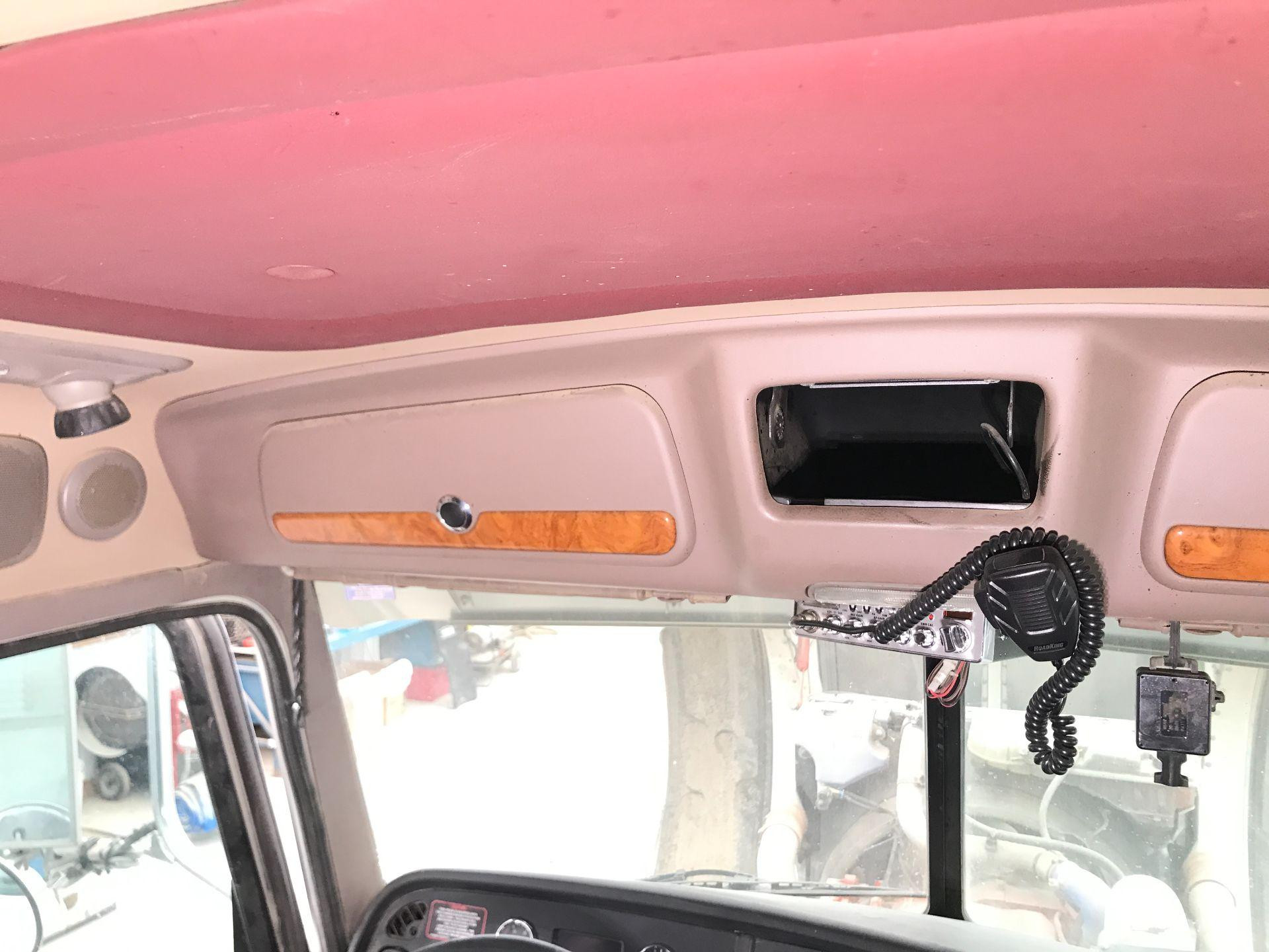 Peterbilt 389 Console for Sale