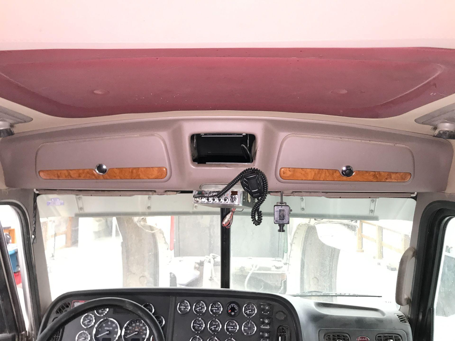 Peterbilt 389 Console for Sale