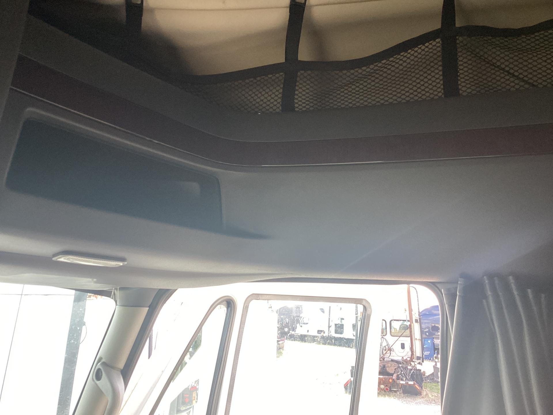 International LONESTAR Console for Sale