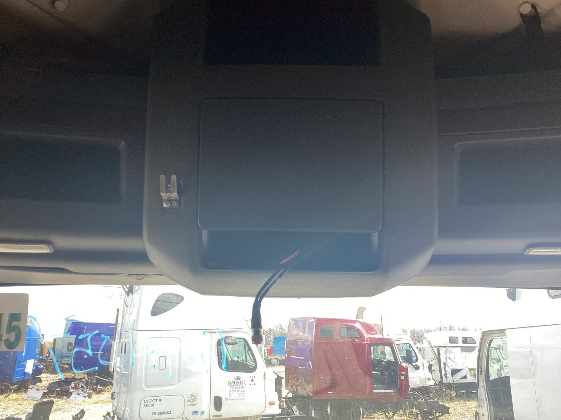 International LONESTAR Console for Sale