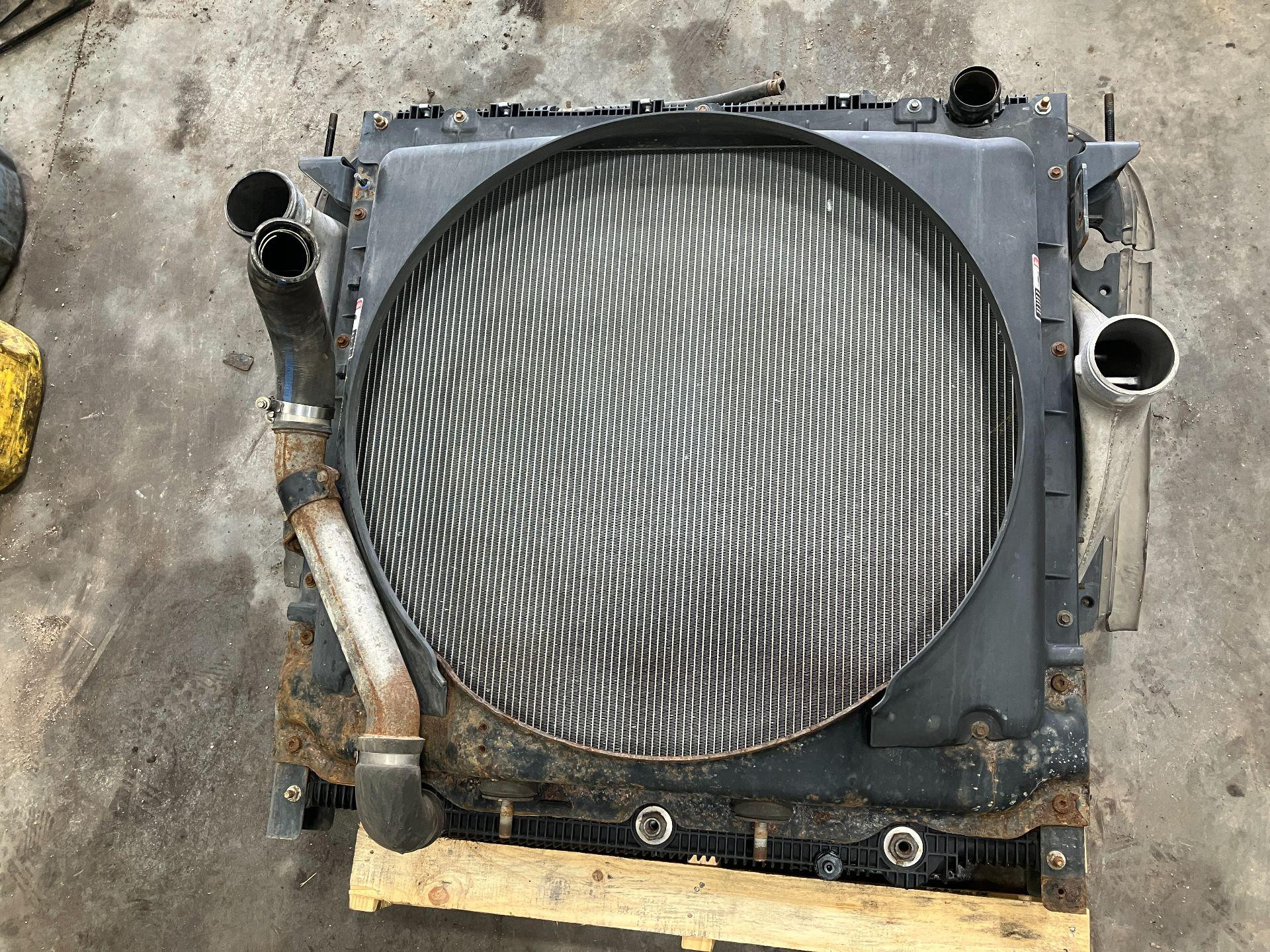 A05-33734-000 | Freightliner CASCADIA Cooling Assy. (Rad., Cond., ATAAC) fo