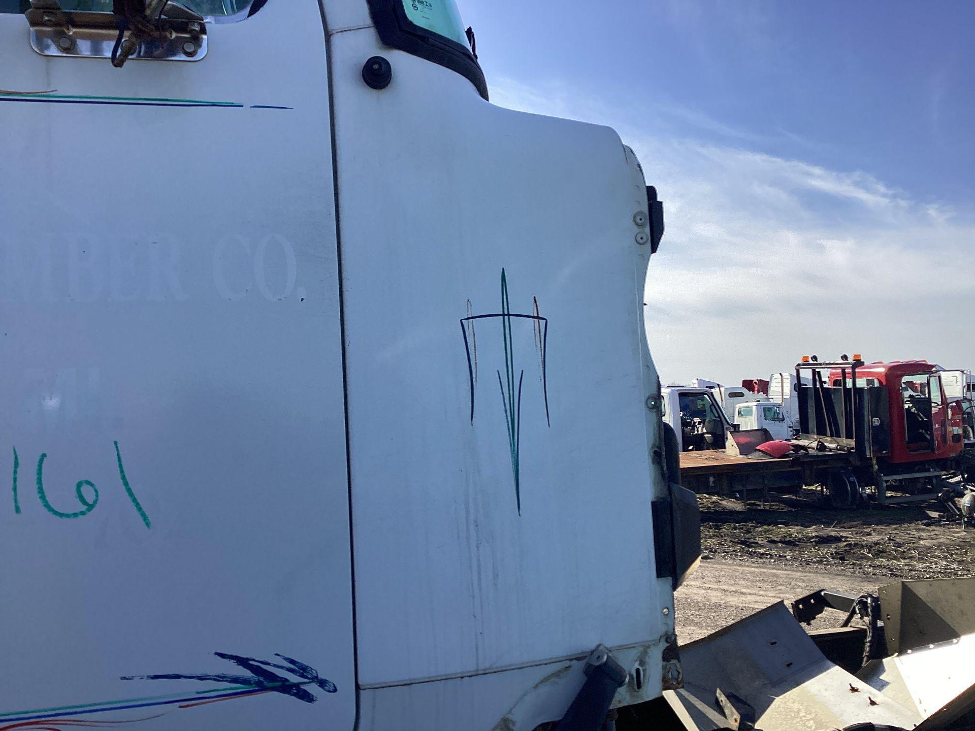 Volvo ACL Cowl for Sale