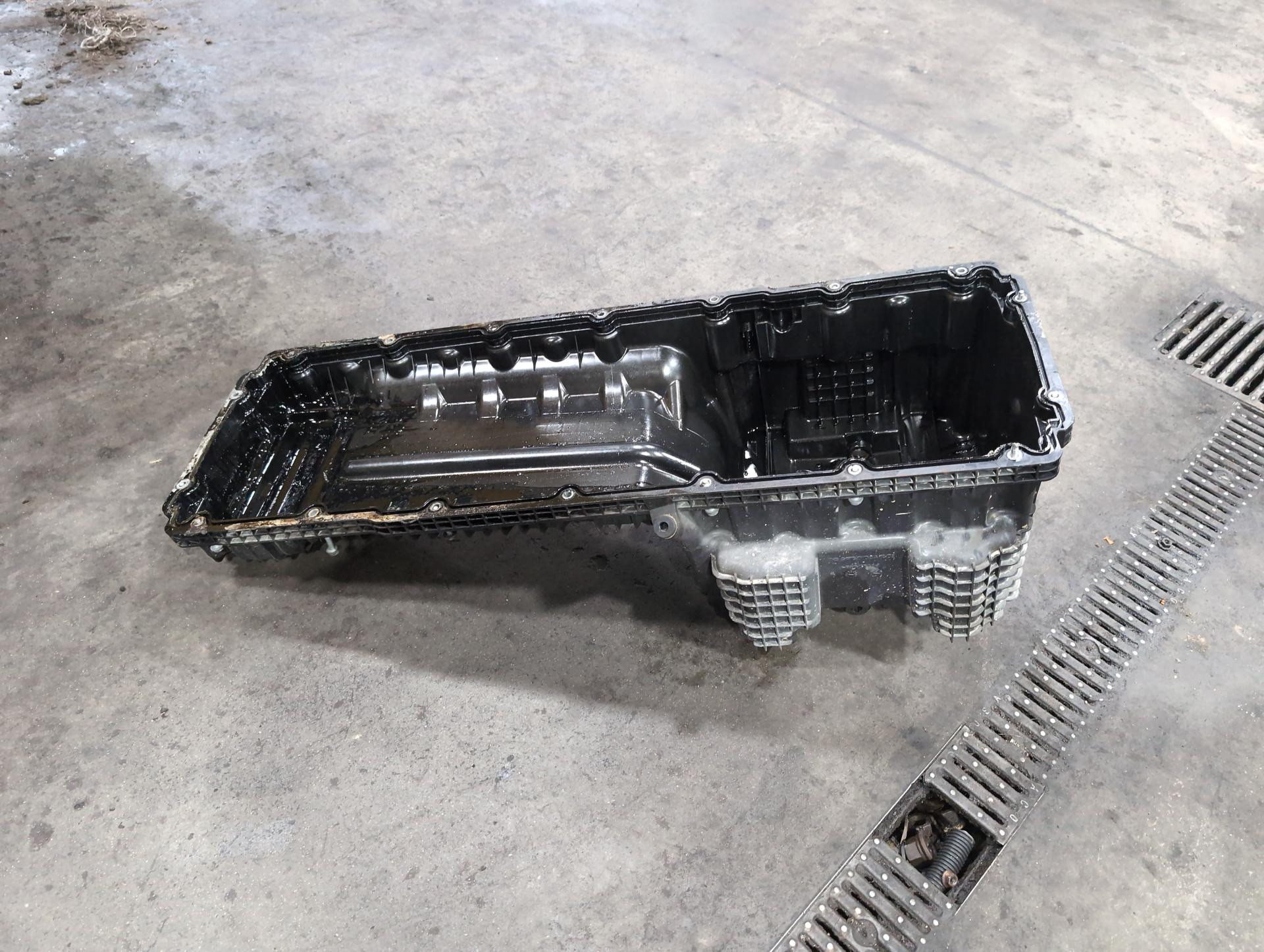 A4730103413 | Detroit DD15 Engine Oil Pan for Sale