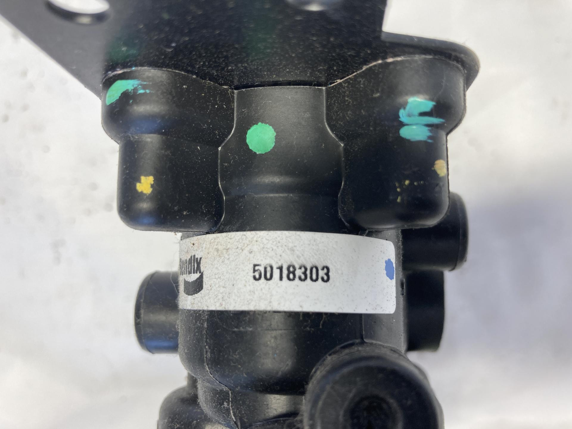 Bendix 5018303 Air Valve for Sale