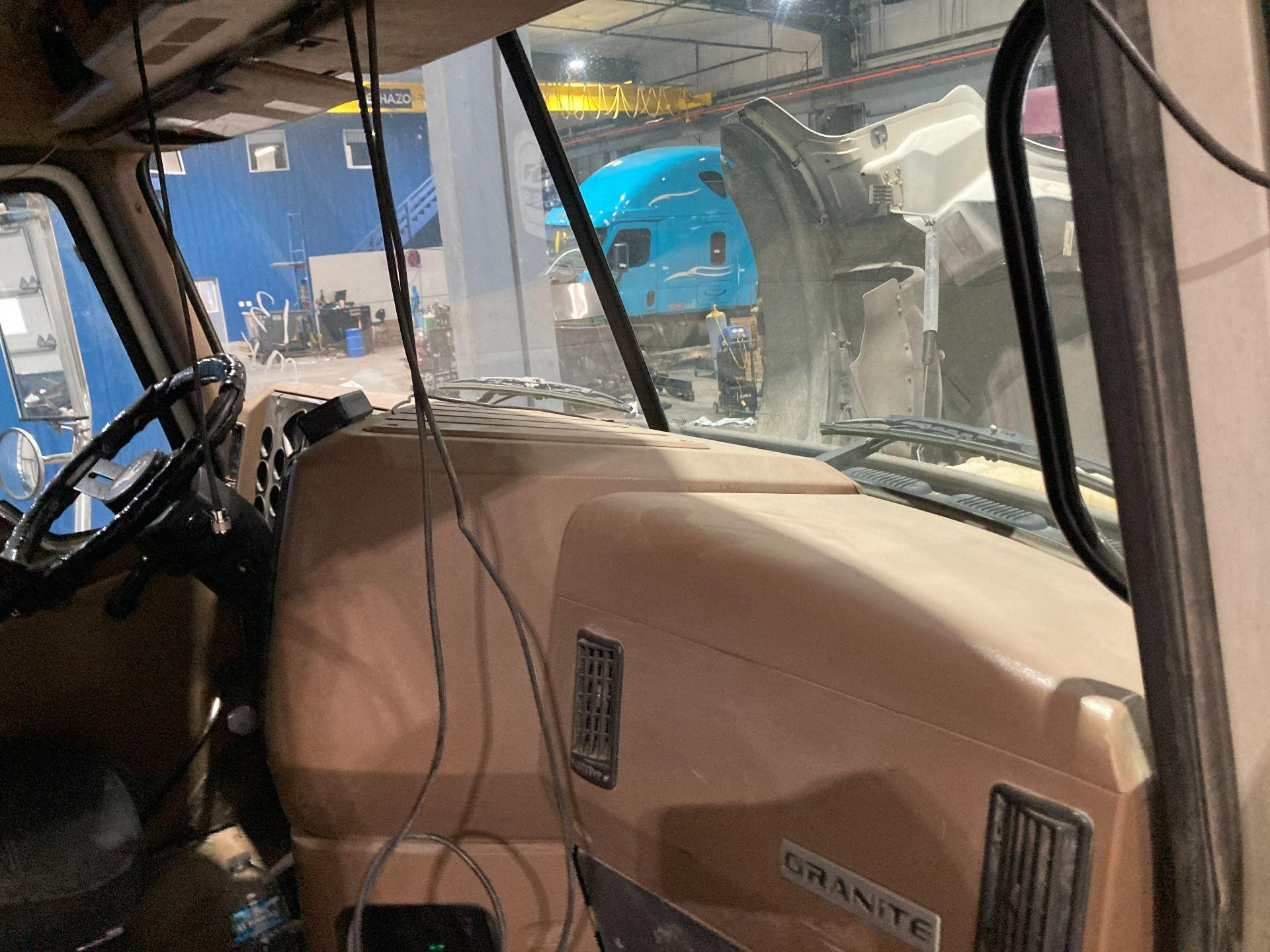 Mack GU813 Dash Assembly for Sale