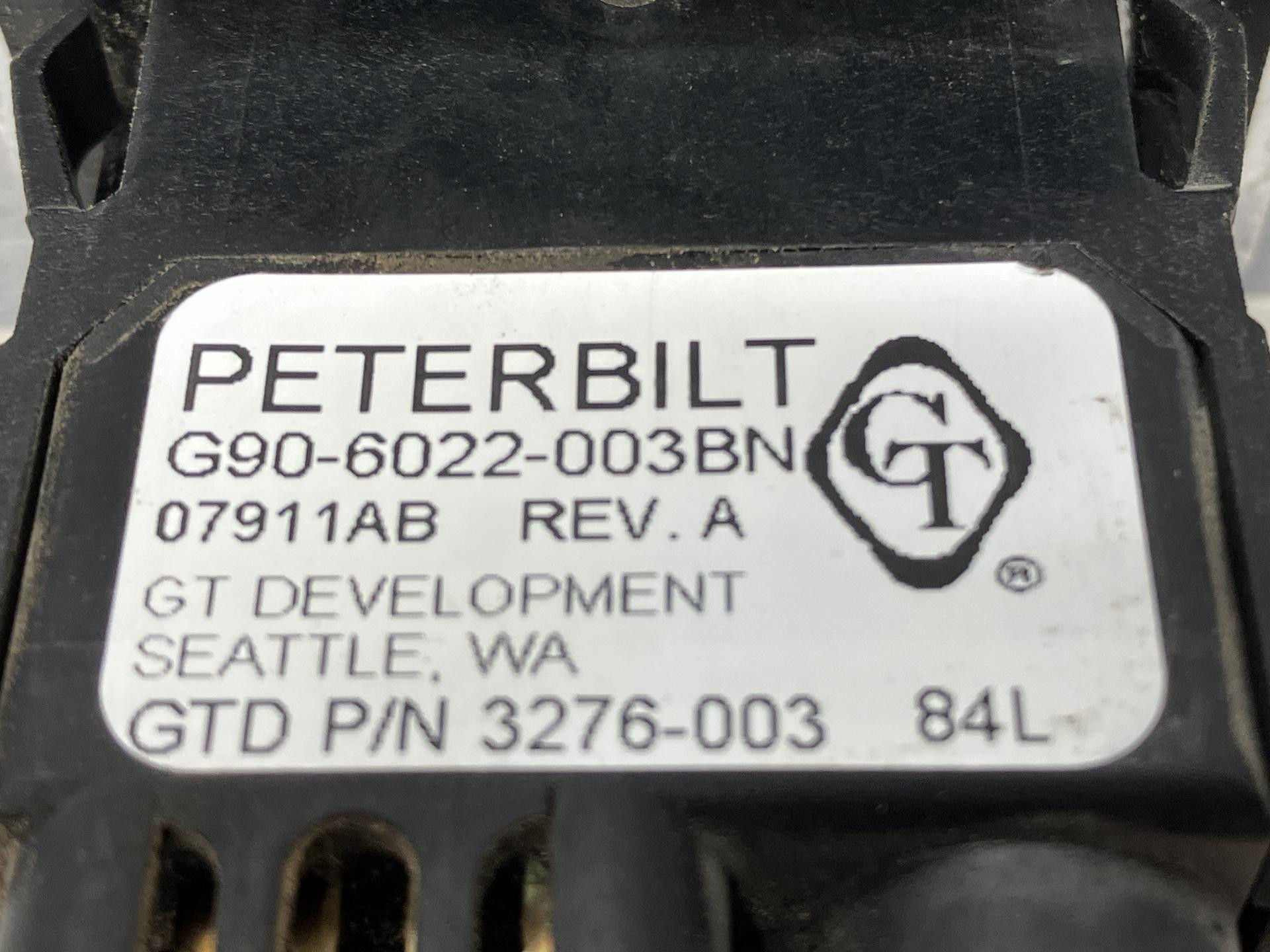 G90-6022-003BN | Peterbilt 389 Dash/Console Switch for Sale