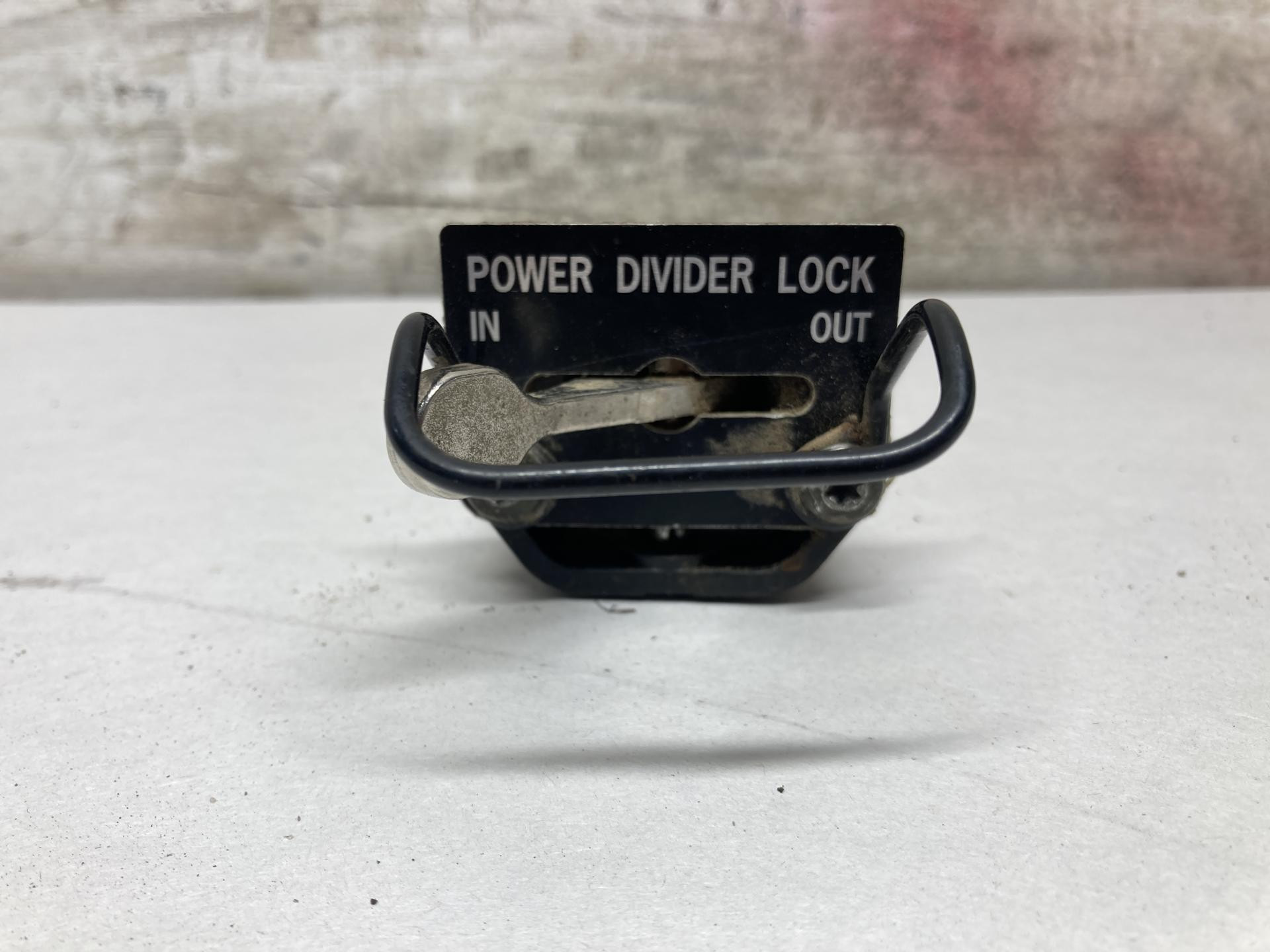 3223-1 | International 9400 Dash/Console Switch for Sale