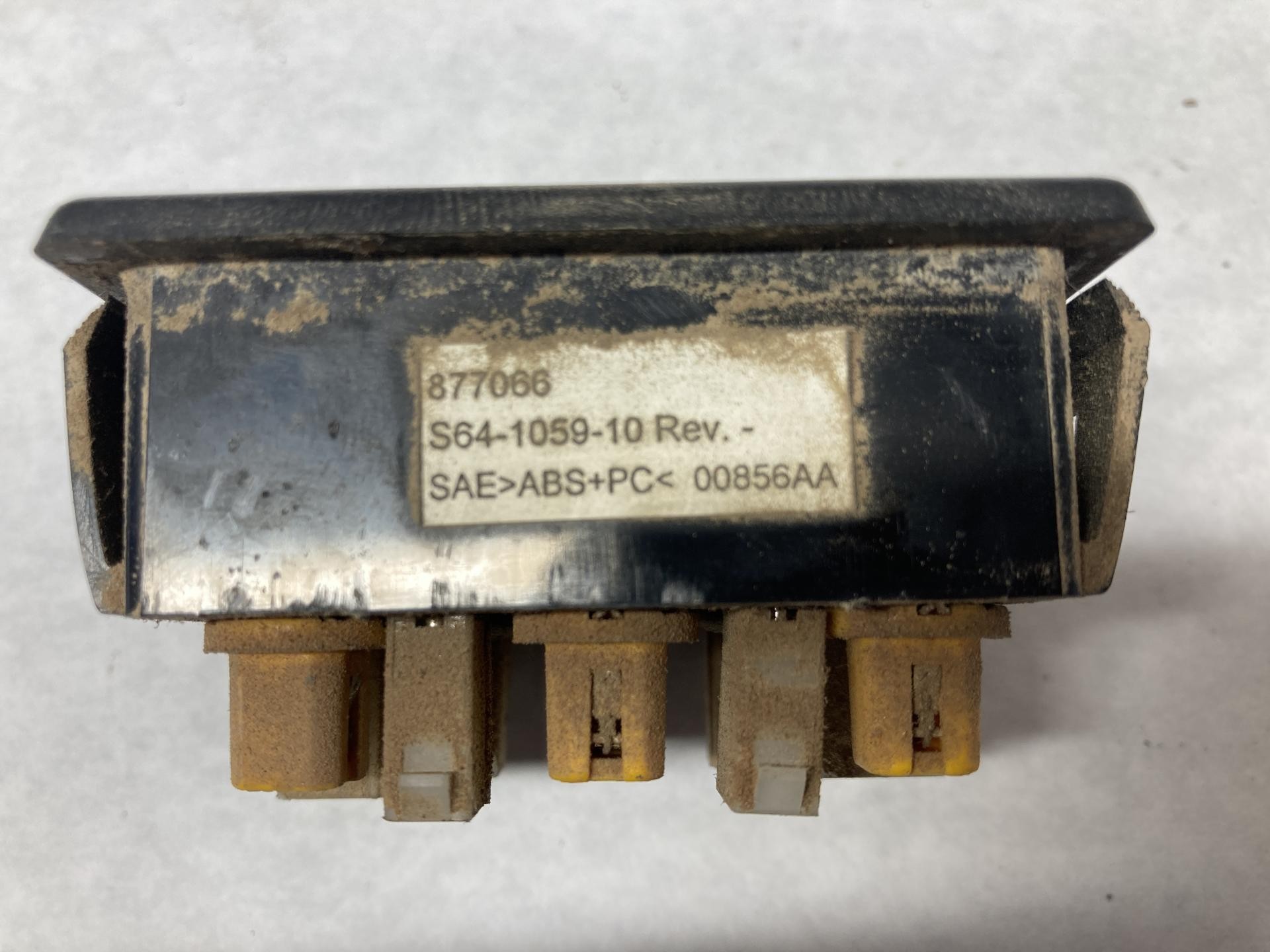 S64-1059-10 | Peterbilt 367 Dash Panel for Sale