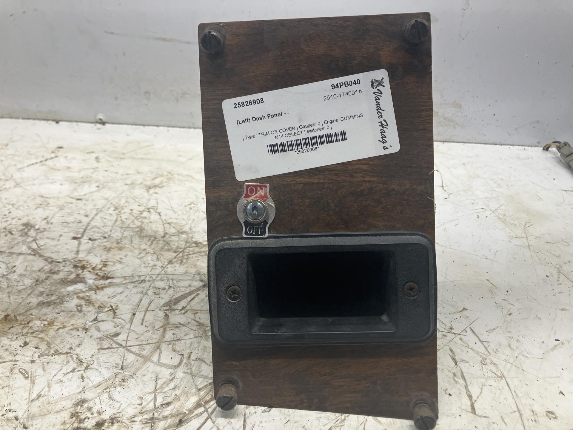 Peterbilt 377 Dash Panel for Sale