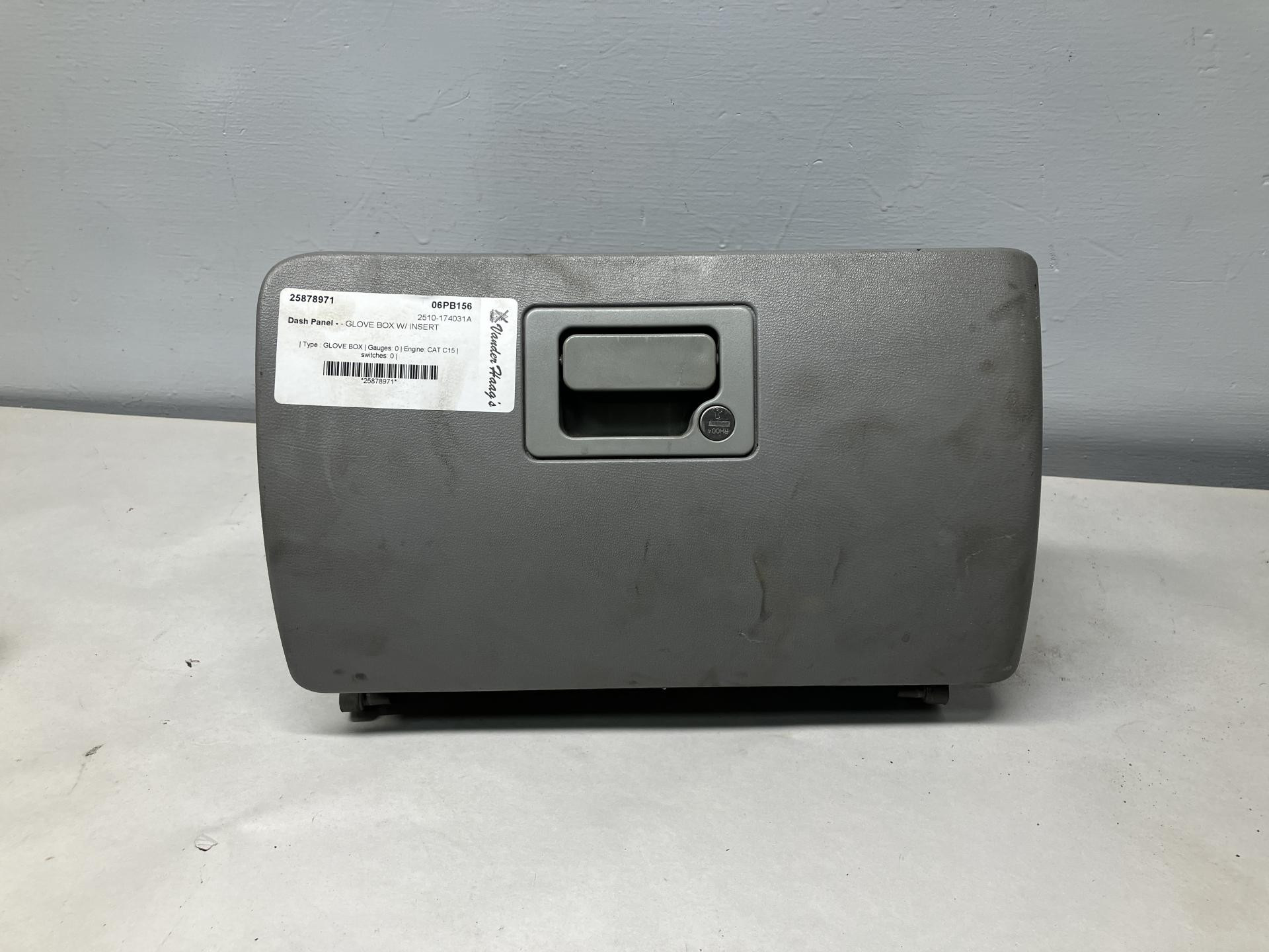 S100-6004-001 | Peterbilt 386 Dash Panel for Sale
