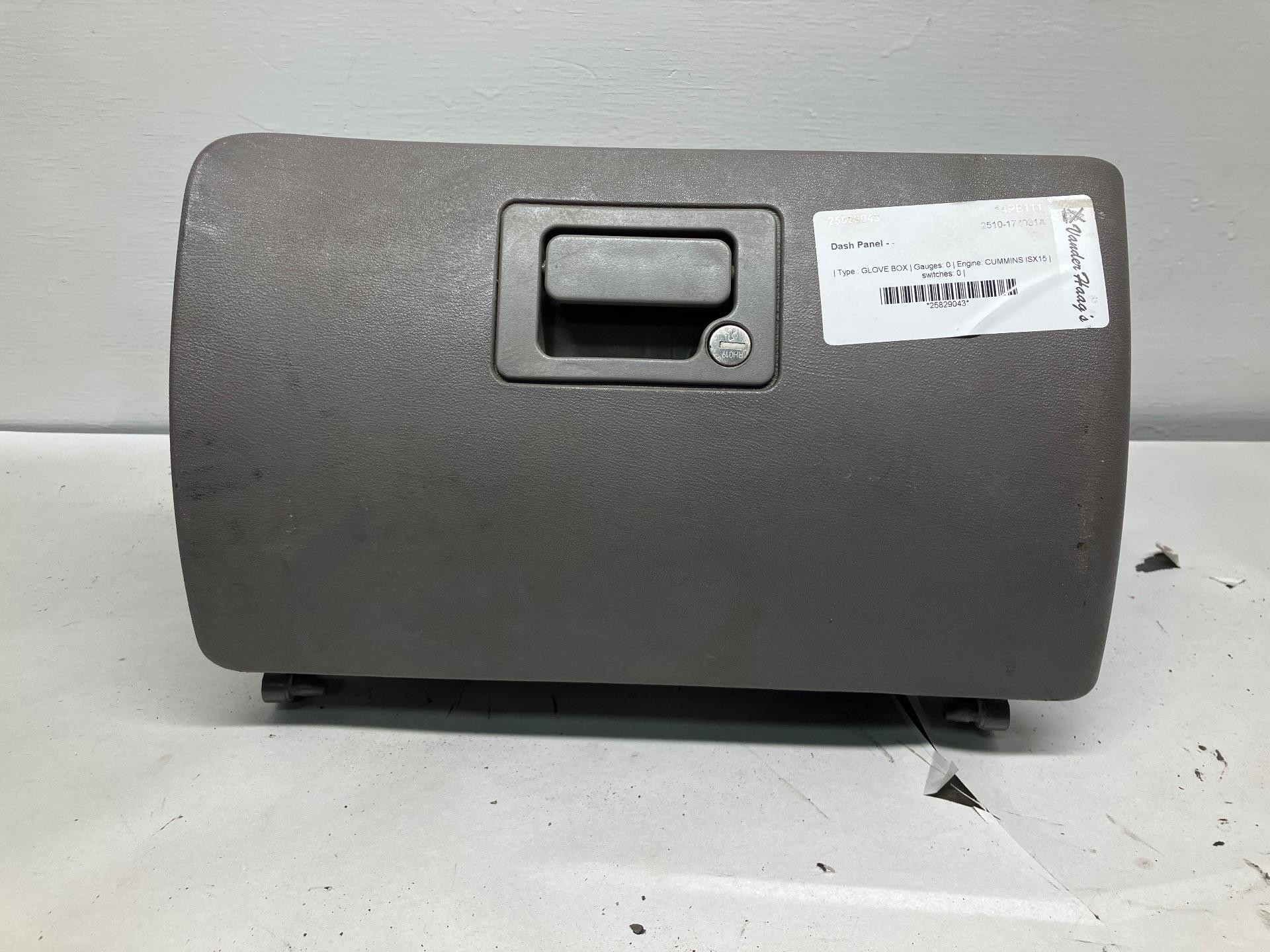 S10-6004-001 | Peterbilt 386 Dash Panel for Sale