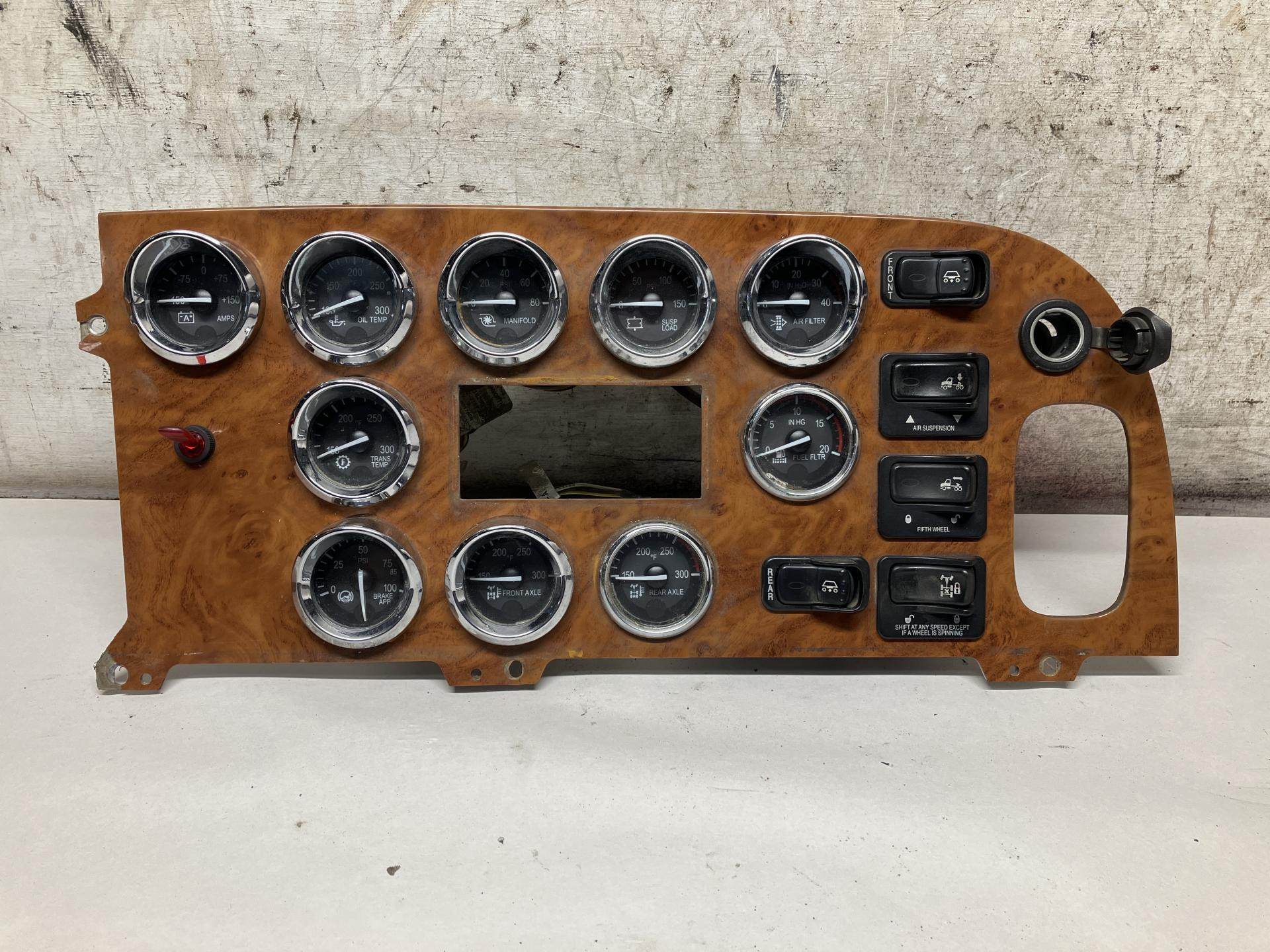 S64-6024-100 | Peterbilt 389 Dash Panel for Sale