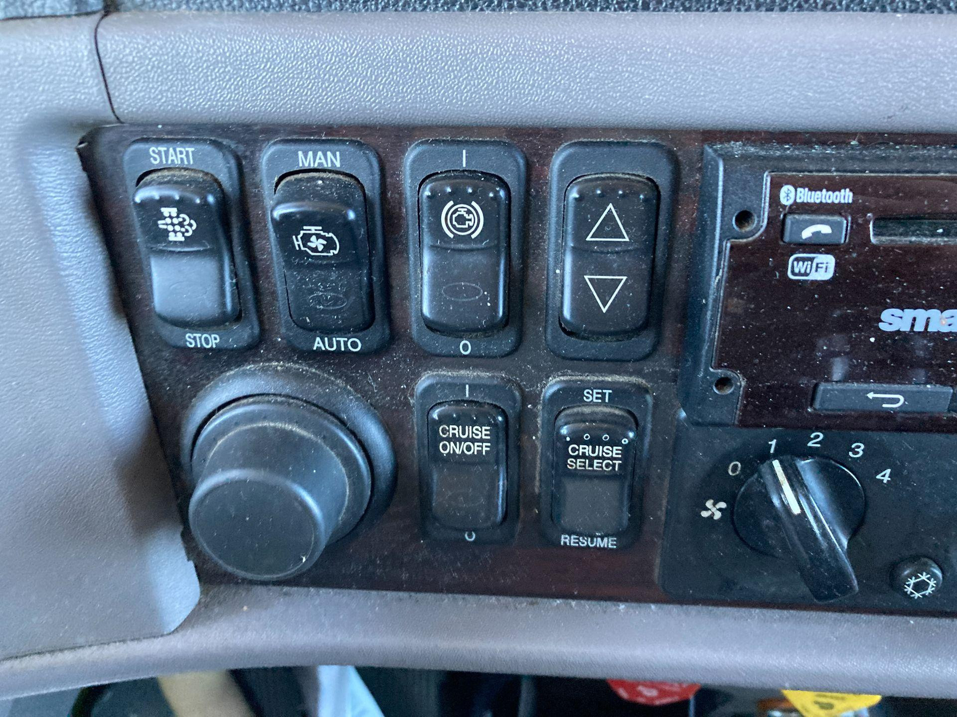 Peterbilt 389 Dash Panel for Sale