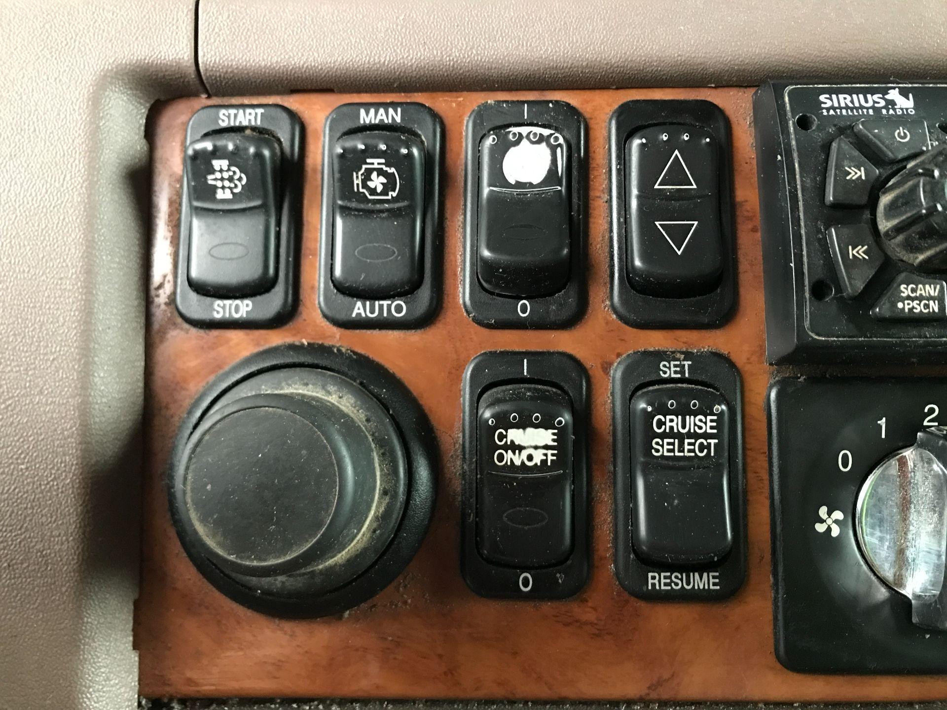 Peterbilt 389 Dash Panel for Sale