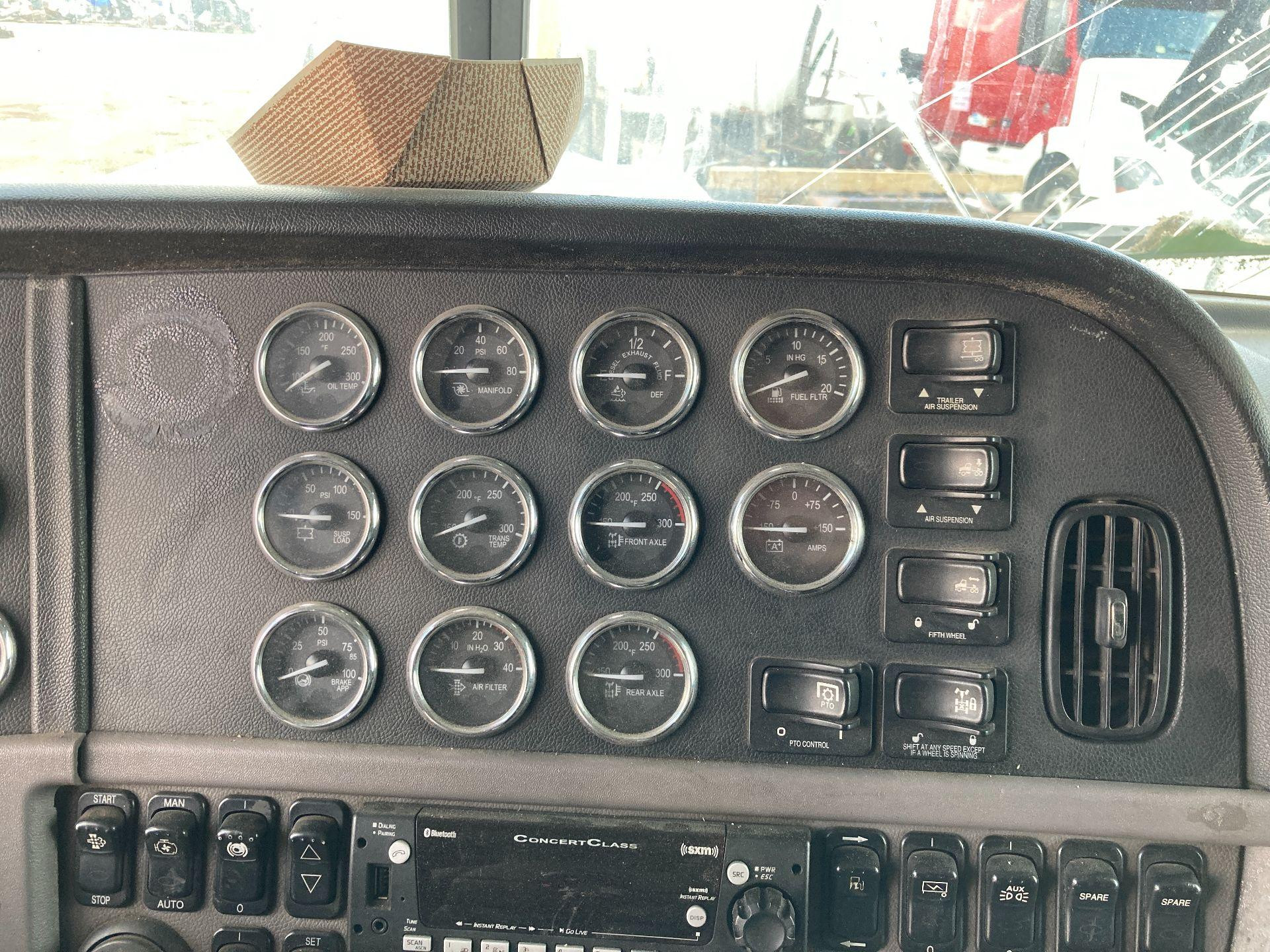 Peterbilt 389 Dash Panel for Sale