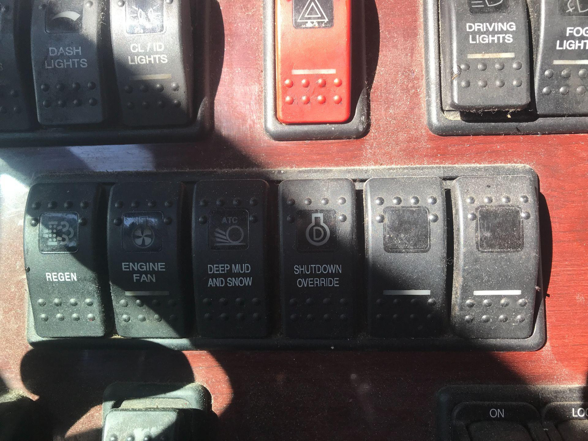 Western Star Trucks 5700 Dash Panel for Sale
