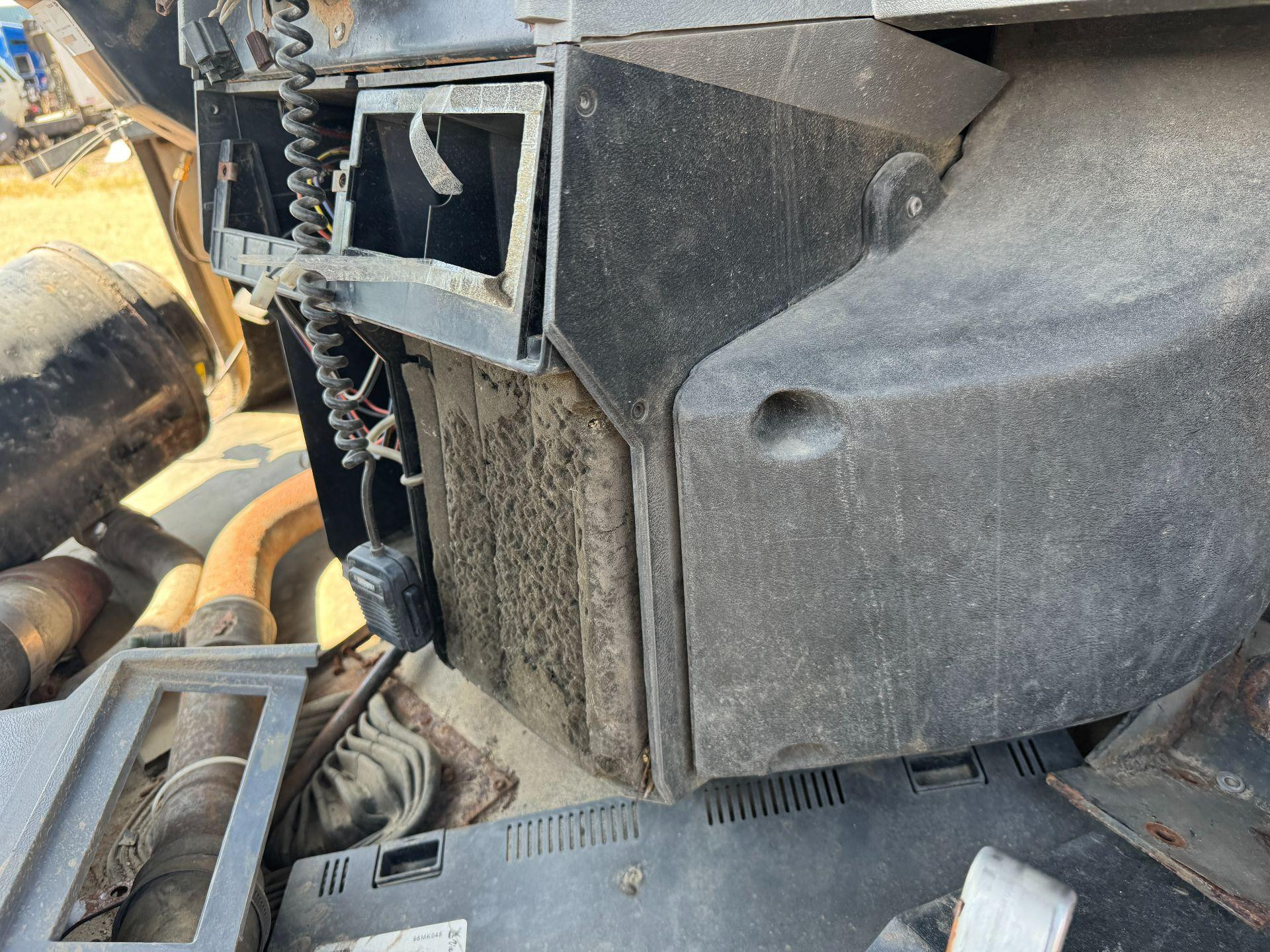 Mack CH600 Dash Panel for Sale