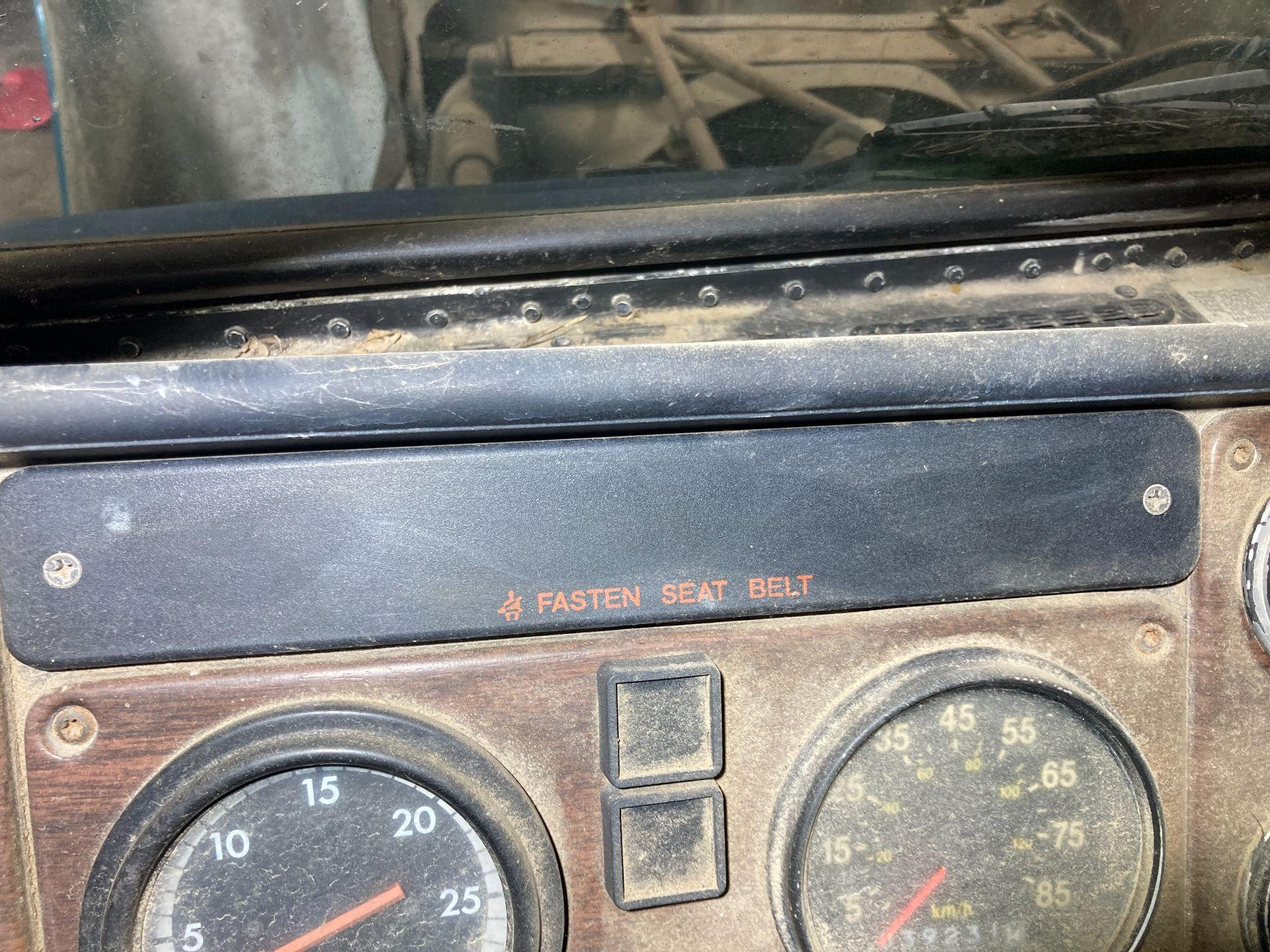 681-065-24-01 | Freightliner FLD112 Miscellaneous Lighting for Sale