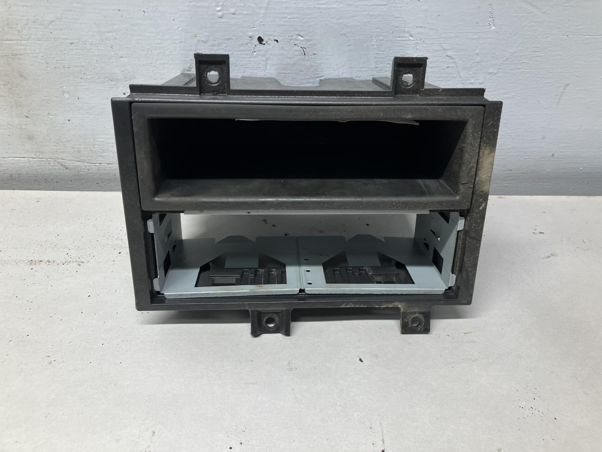 it-pm-oem-flex1 | Volvo VNL Dash Panel for Sale