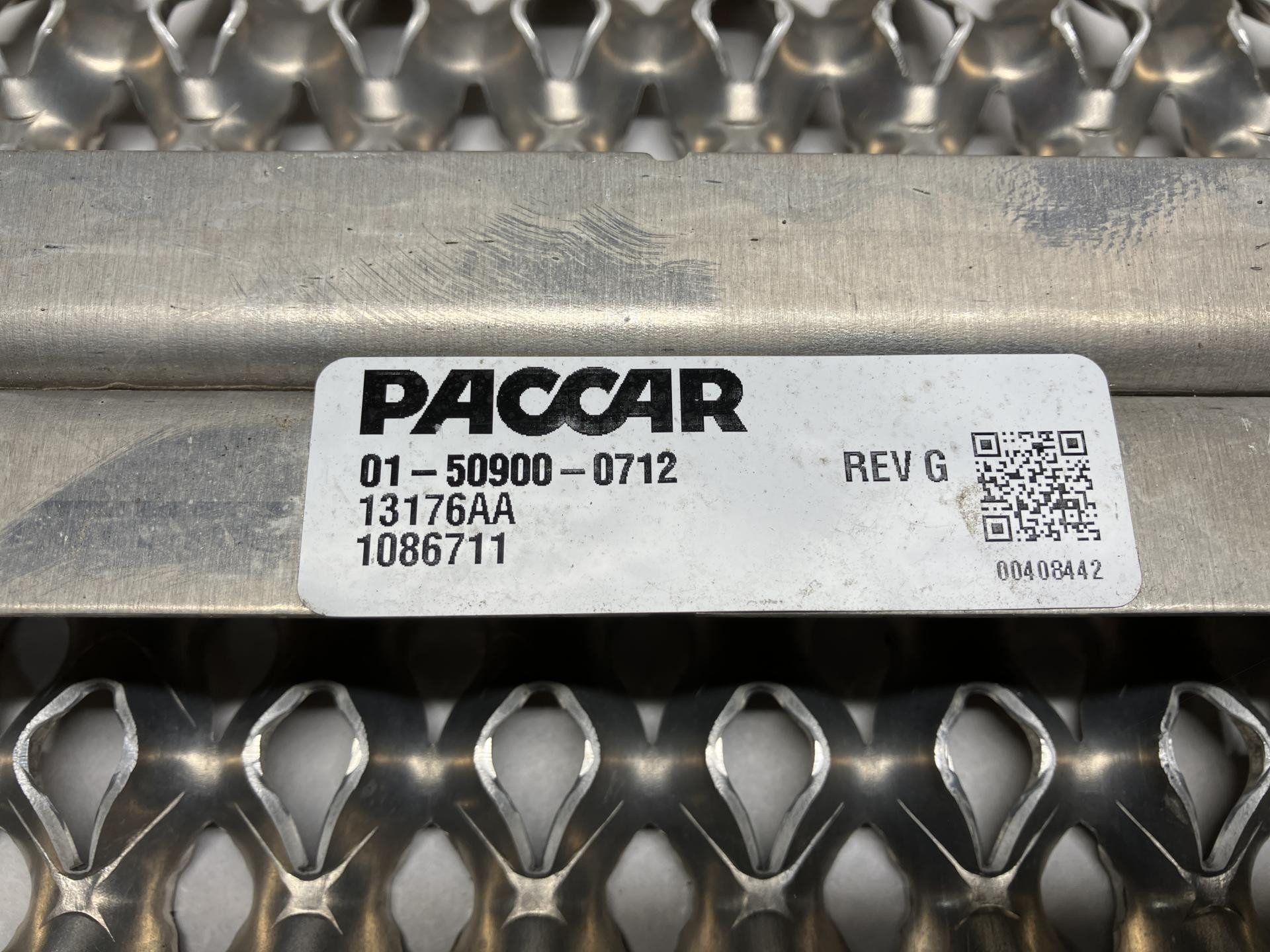 01-50900-0712 | Peterbilt 389 Deckplate for Sale