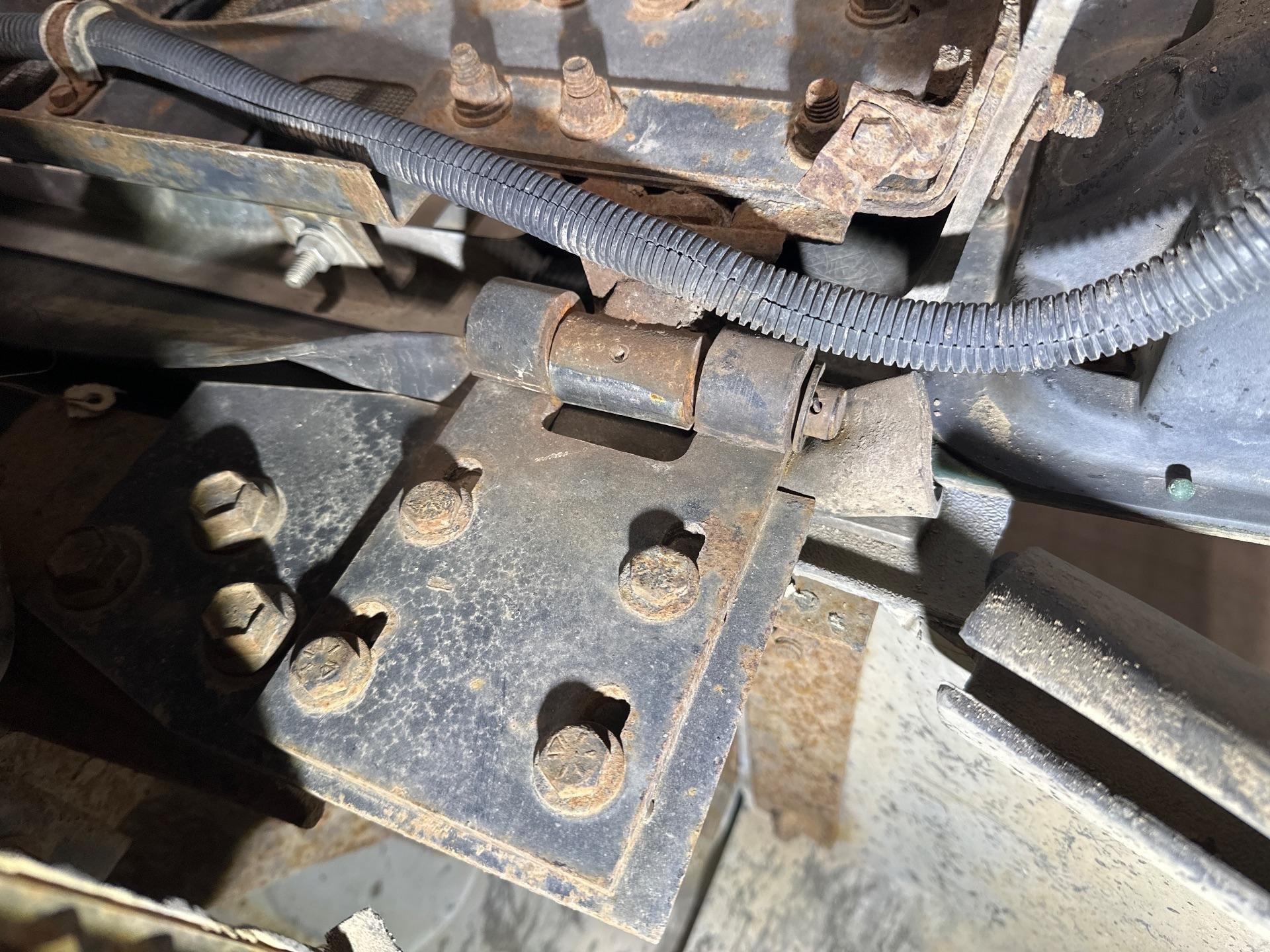 VERIFY | International 9400 Hood Hinge for Sale