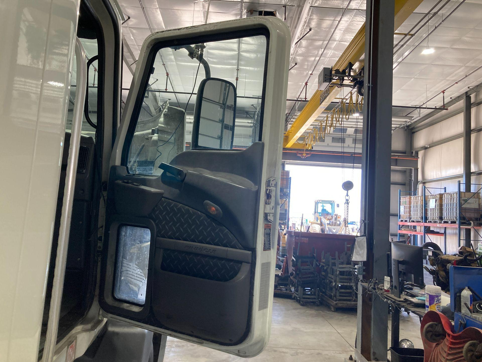 Mack CXU613 Door for Sale