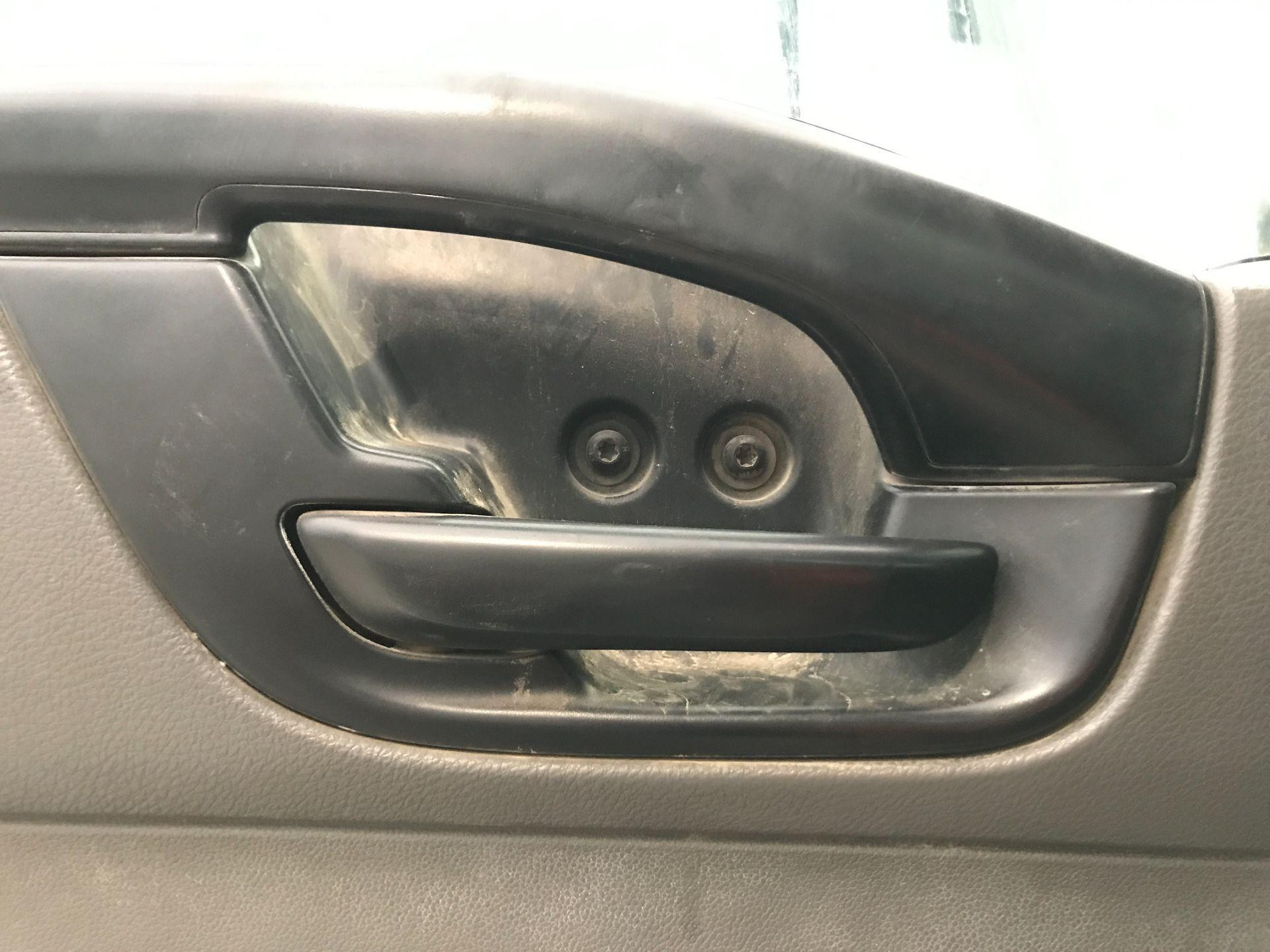 4172798C91 | International RH Door for Sale