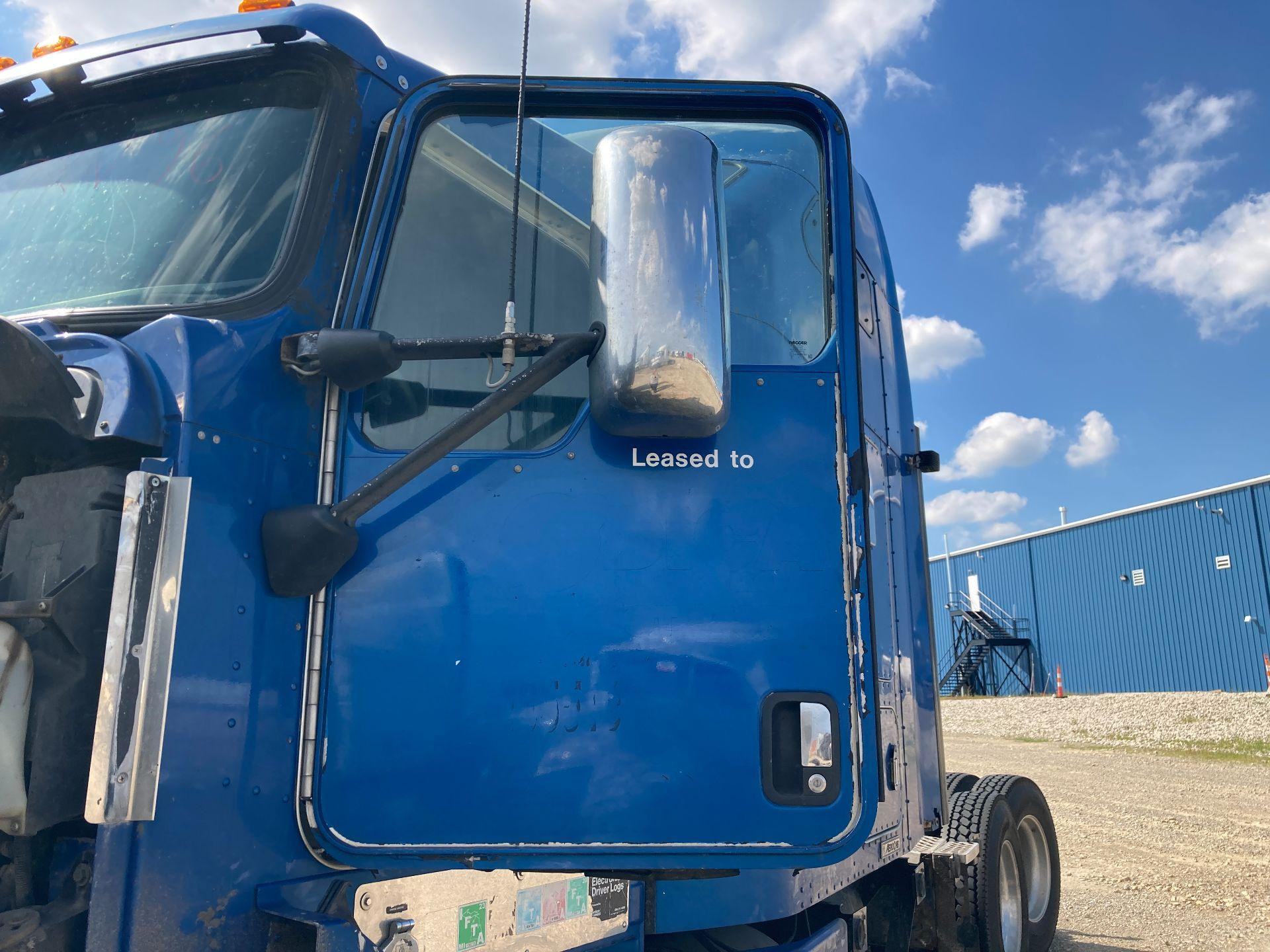 Kenworth T600 Door for Sale