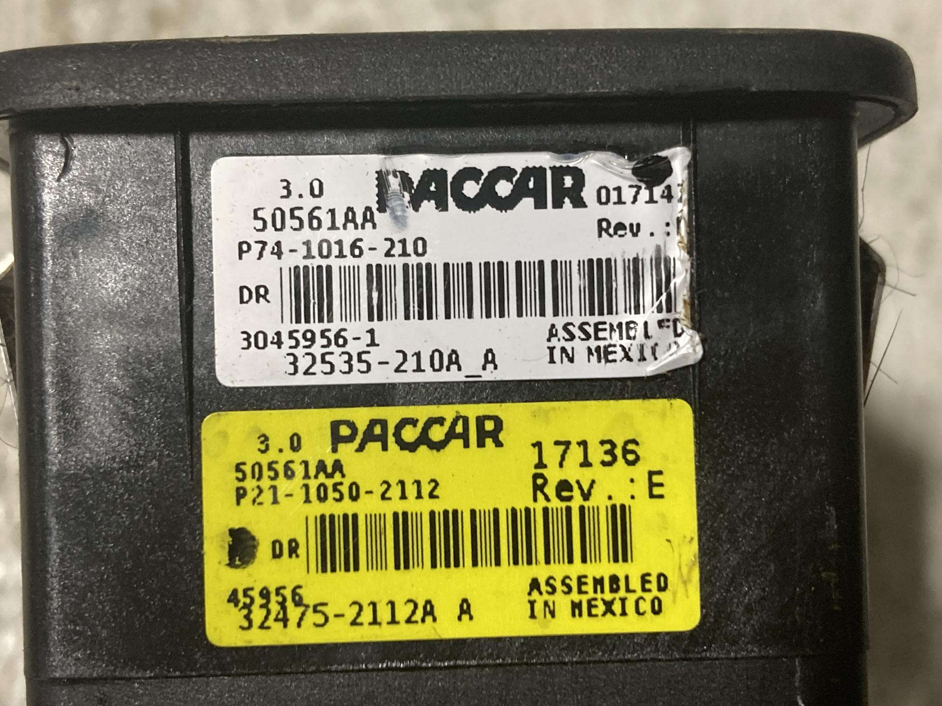 P21-1050-2101 | Peterbilt 567 Door Electrical Switch for Sale