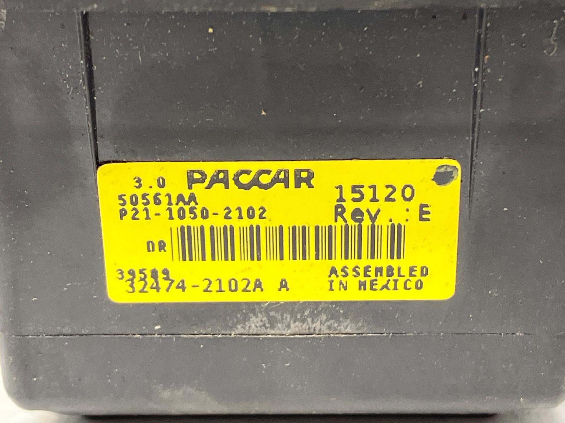 P21-1050-2102 | Peterbilt 579 Door Electrical Switch for Sale