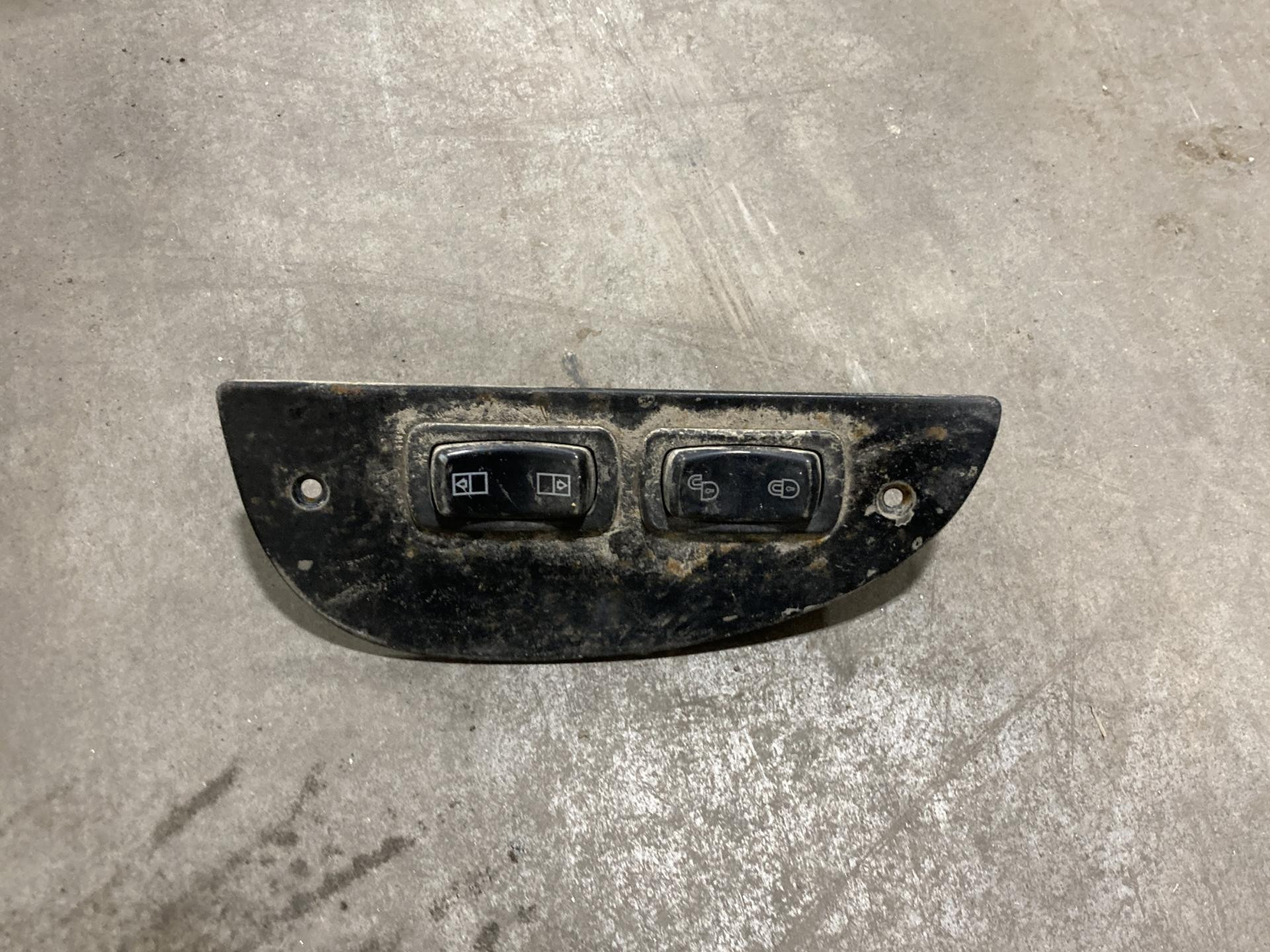 Mack CXN Door Electrical Switch for Sale