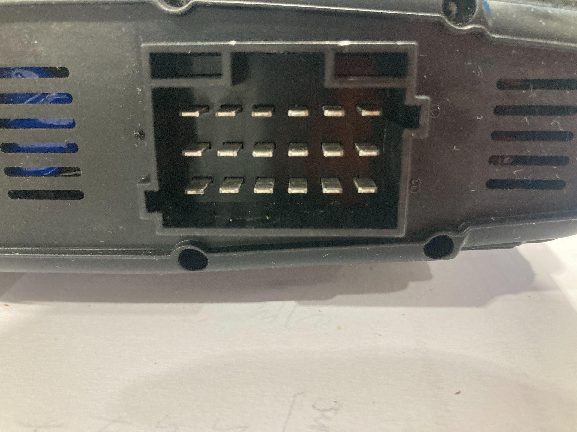 P21-1049-1202A | Kenworth T680 Door Electrical Switch for Sale