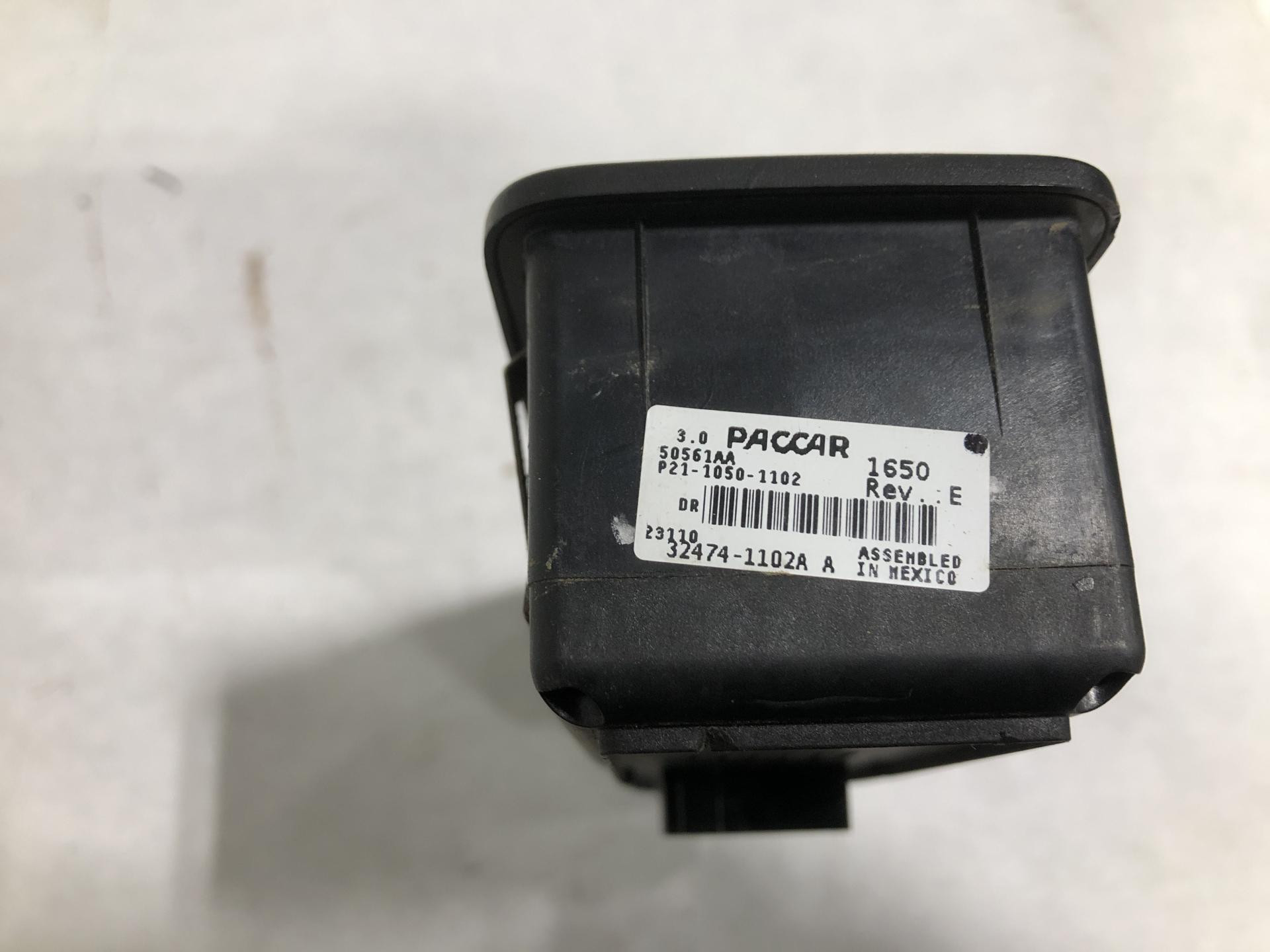 P21-1050-1102 | Kenworth T880 Door Electrical Switch for Sale