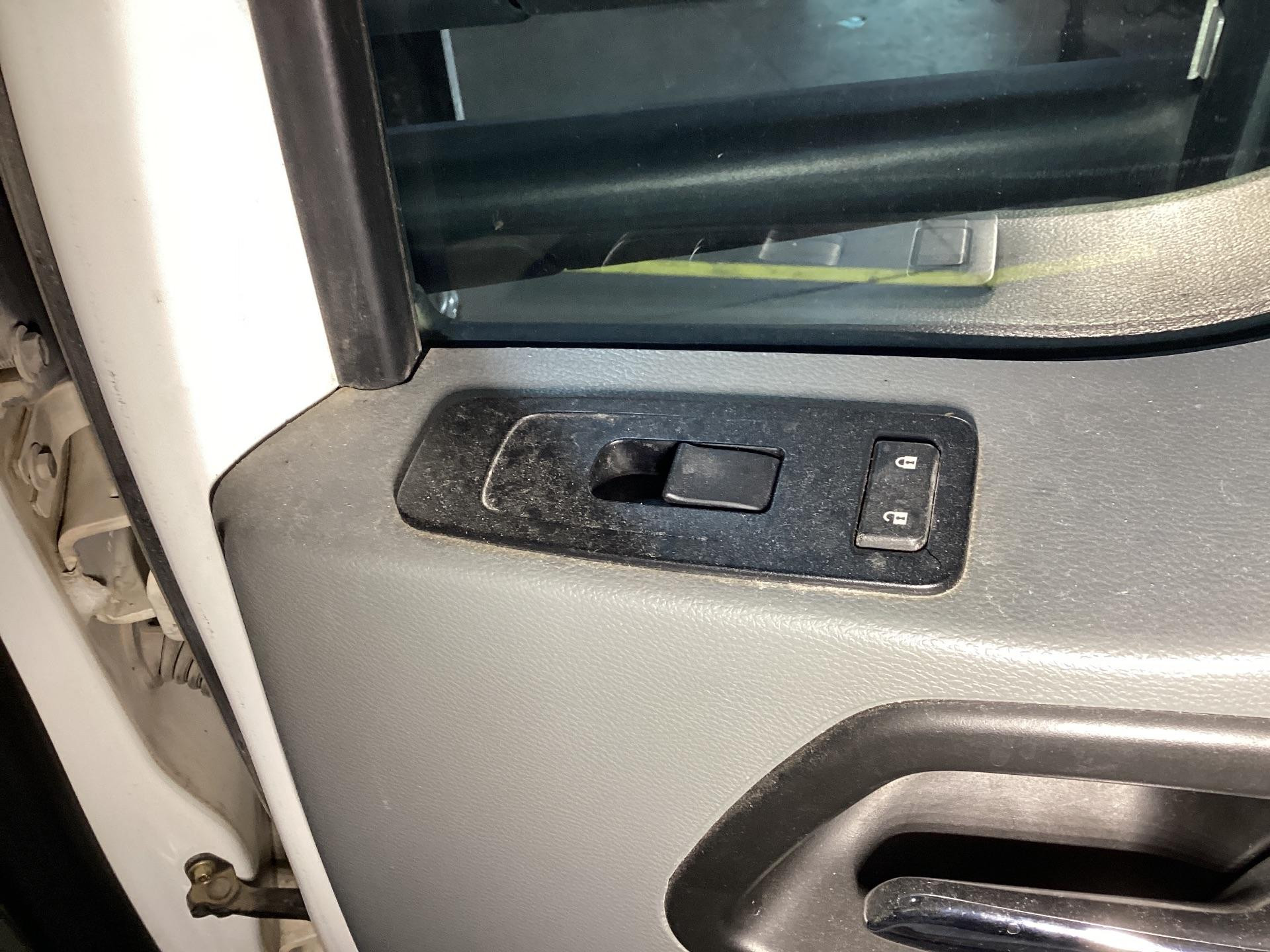 Kenworth T880 Door Electrical Switch for Sale