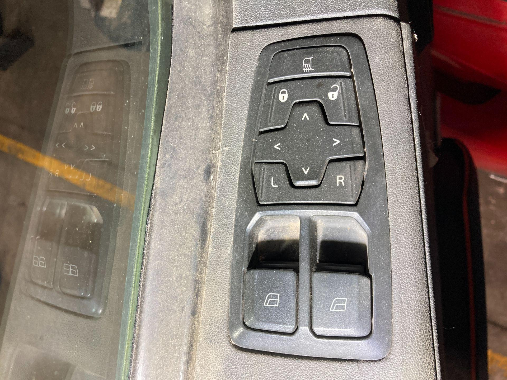 Volvo VNX Door Electrical Switch for Sale