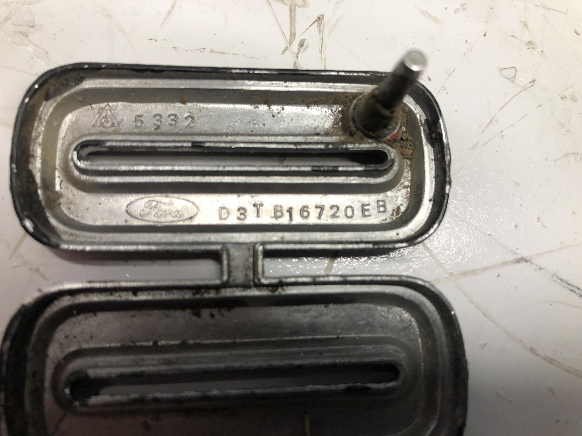 D3TB16720EB | Ford F600 Door Emblem for Sale
